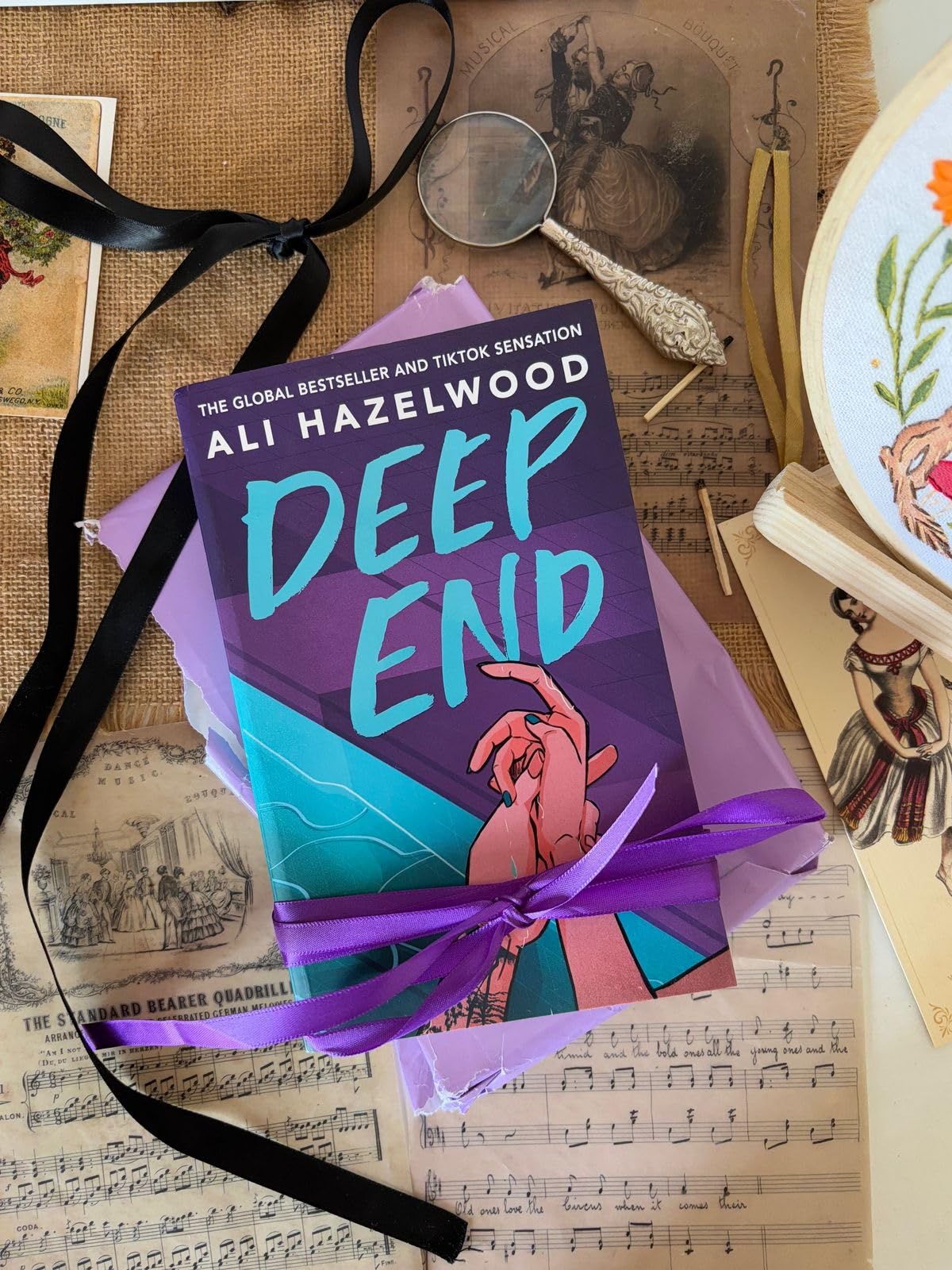 Deep End : Hazelwood, Ali: Amazon.in: Books