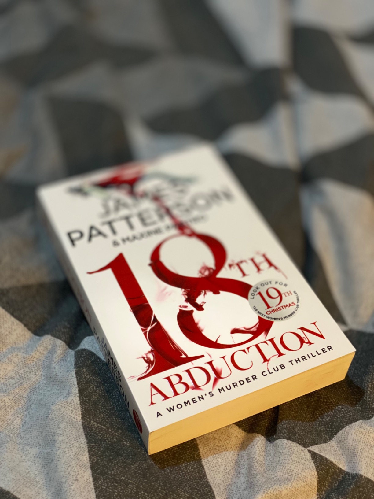 18th Abduction: Two mind-twisting cases collide (Women's Murder Club 18 ...