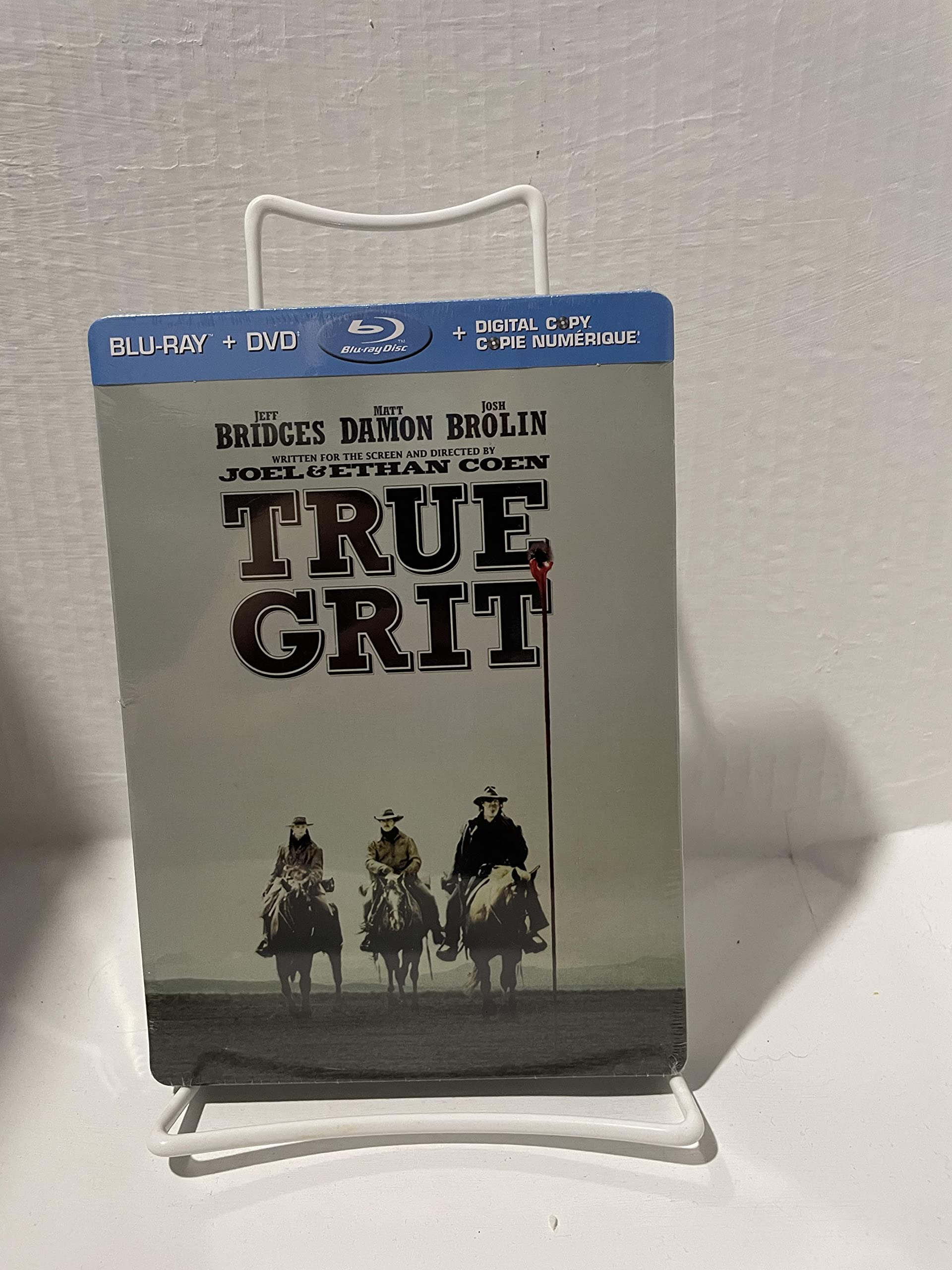 True Grit - Limited Edition Steelbook [Blu-ray]: Amazon.ca: Movies & TV ...