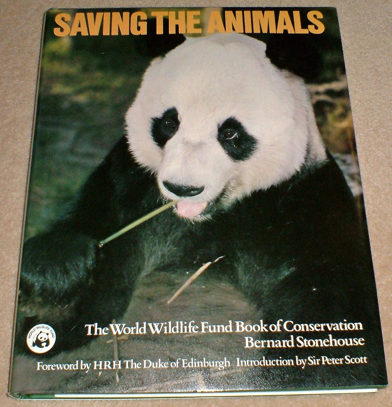 Amazon | Saving the Animals: The World Wildlife Fund Book of ...