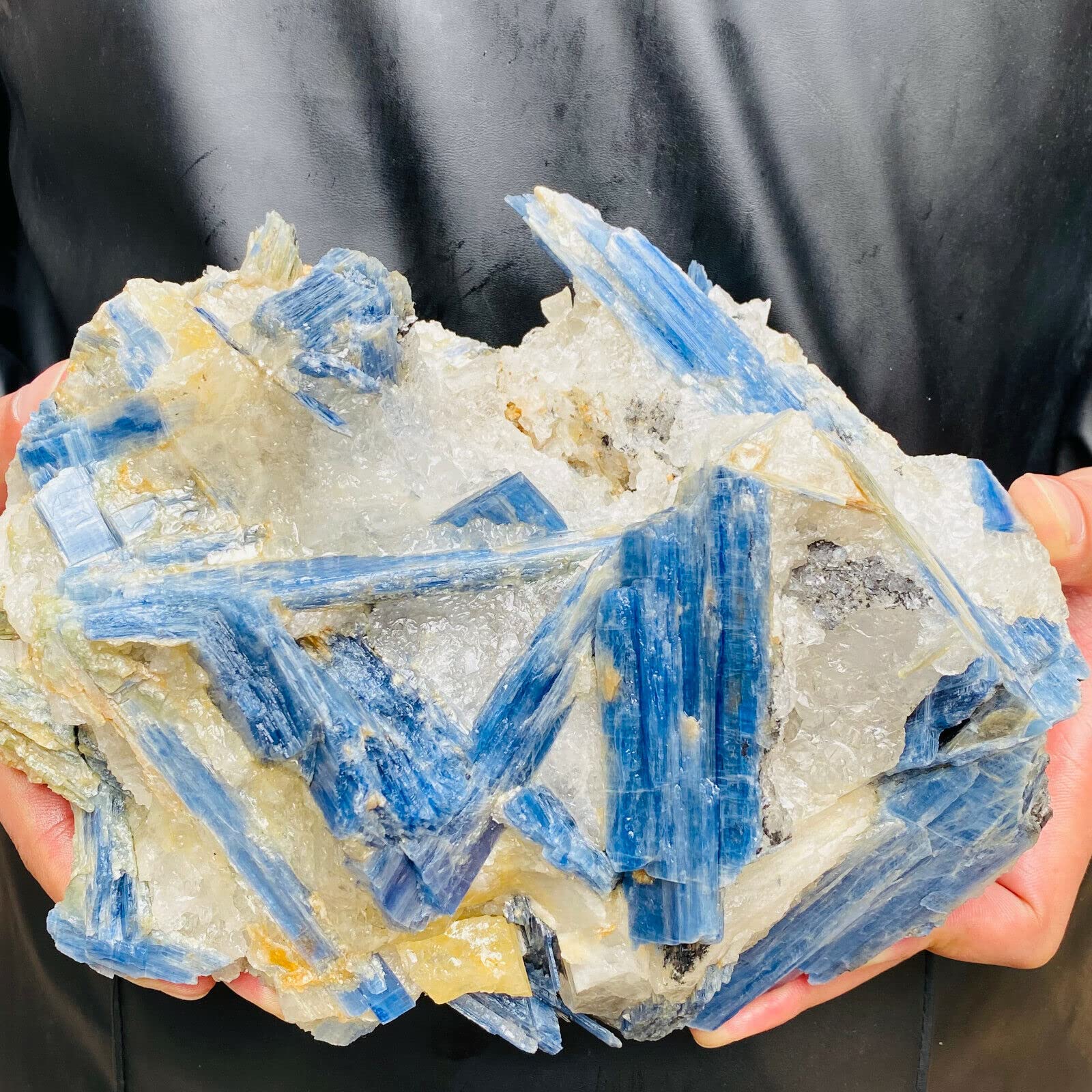 Kyanite Mineral