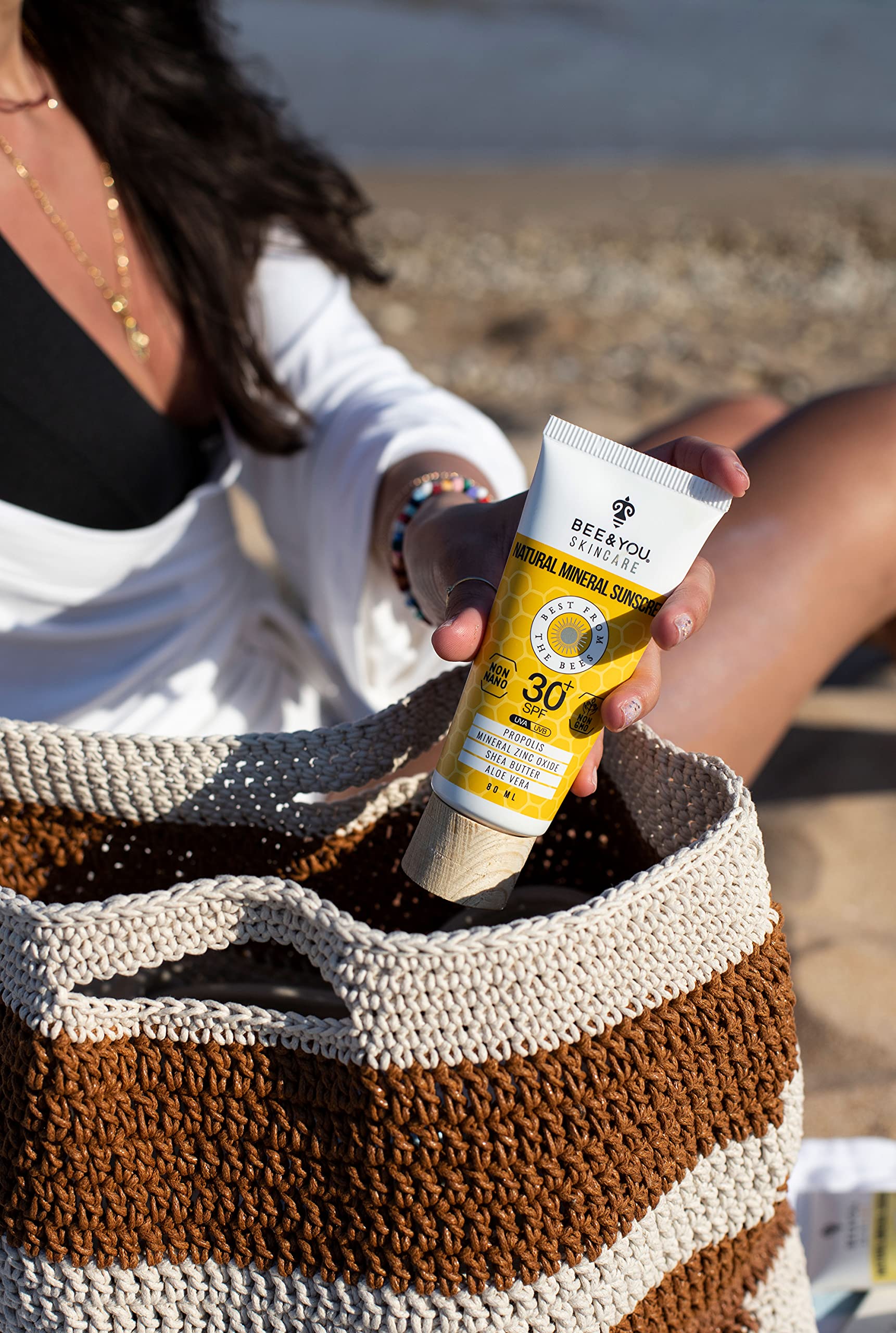 Snapklik.com : BEE And You SPF 50 Sunscreen, UV Protection, Clear ...