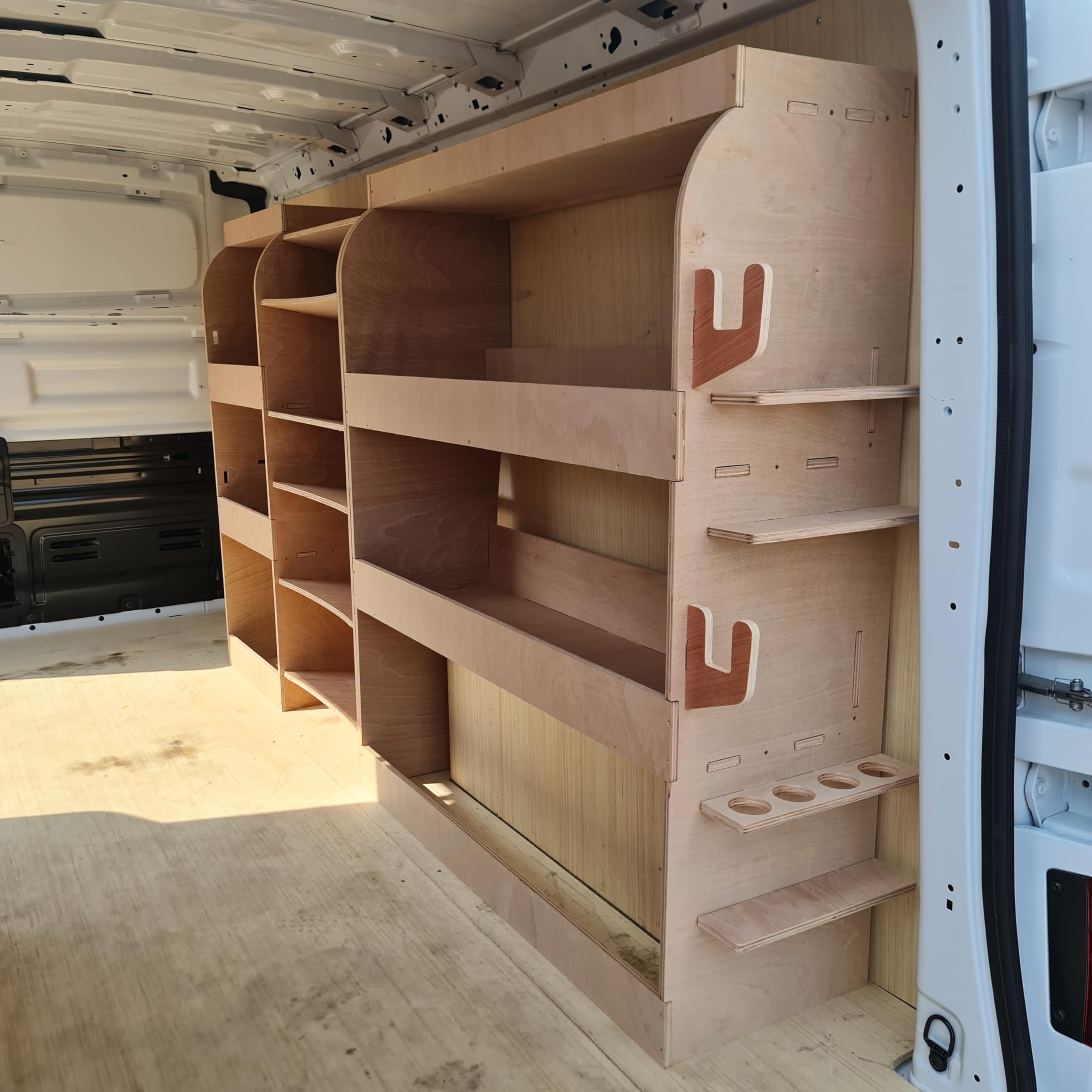 Renault Trafic SWB Full Driver Side Racking System with Shelves ...
