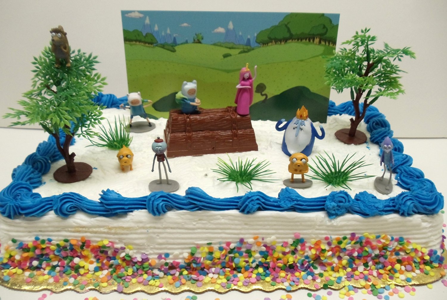 Regular Show Cake