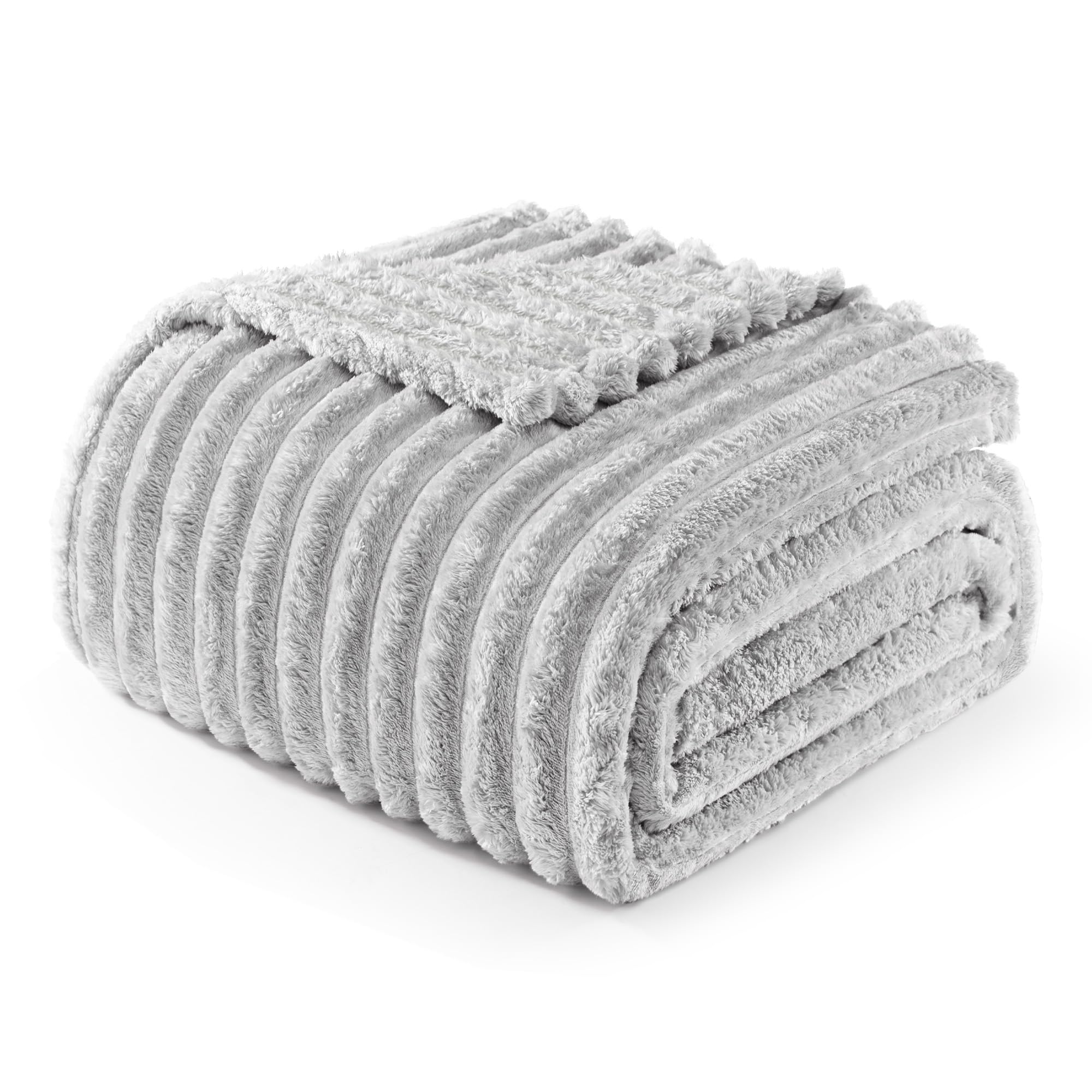 Amazon.com: Exclusivo Mezcla Twin Size Flannel Fleece Blanket, Super ...