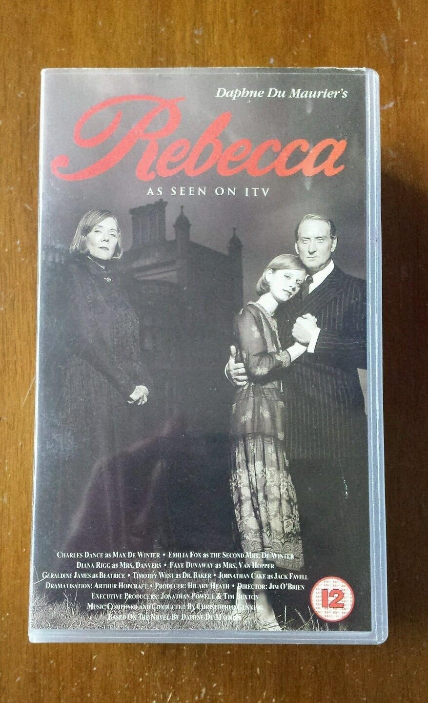 Amazon.com: Rebecca [VHS] : Charles Dance, Diana Rigg, Geraldine James ...