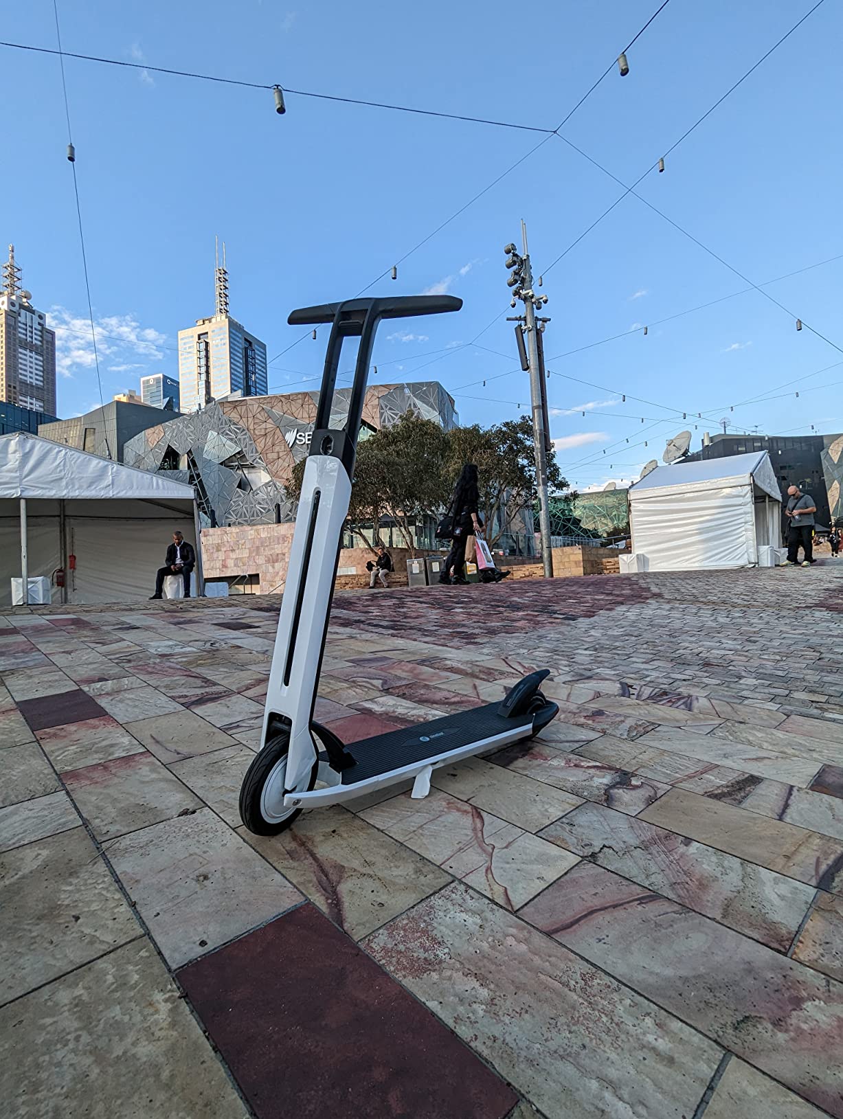 Segway Ninebot Air T15 KickScooter, Black/White : Amazon.com.au: Sports ...