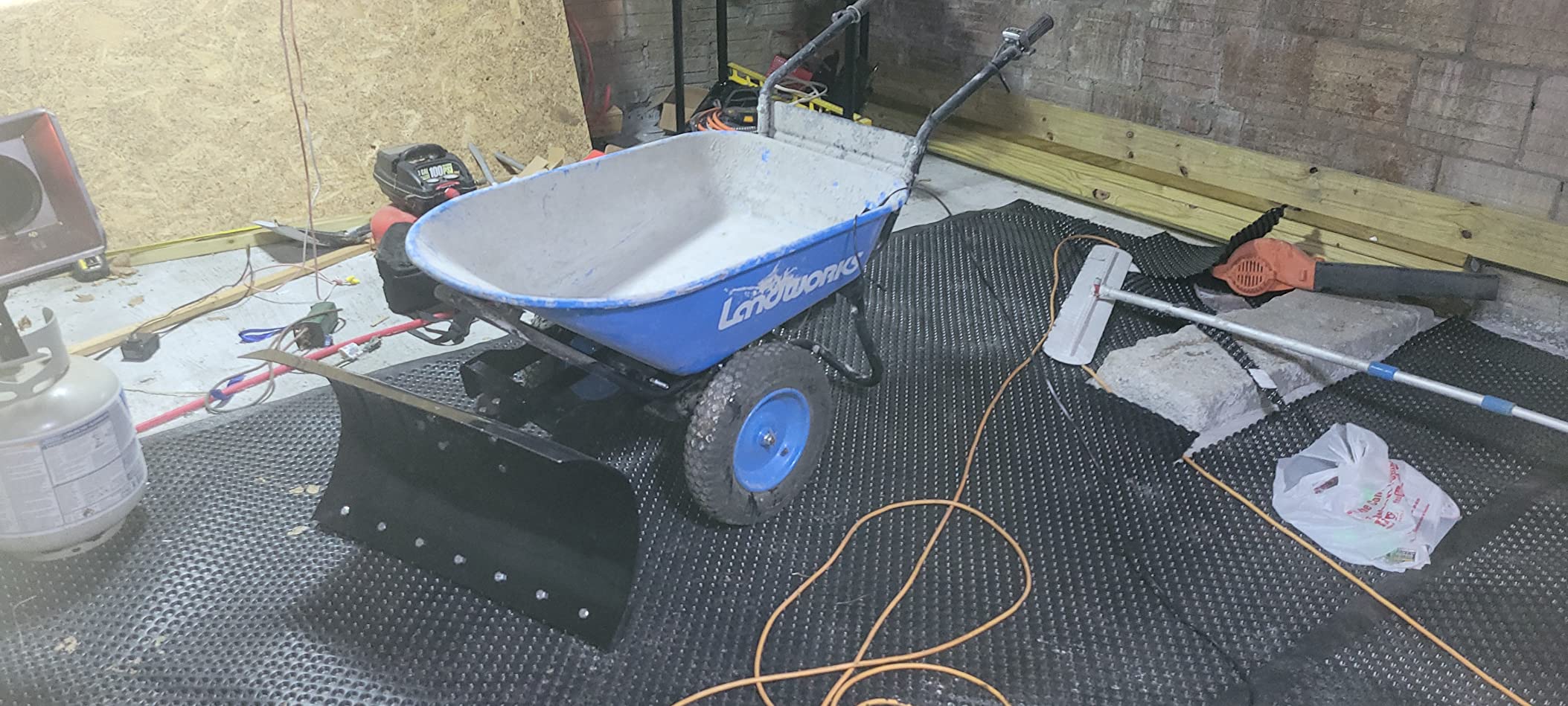 Amazon.com : Landworks Snow Plow Wagon Utility Electric Wheelbarrow ...