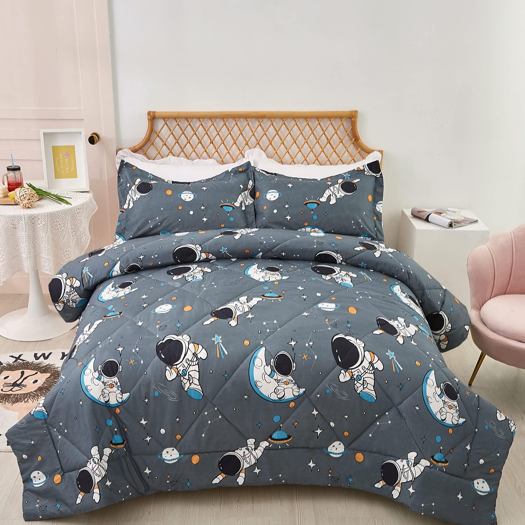 Amazon.com: Wake In Cloud - Space Bedding Set for Boys, Star Outer ...