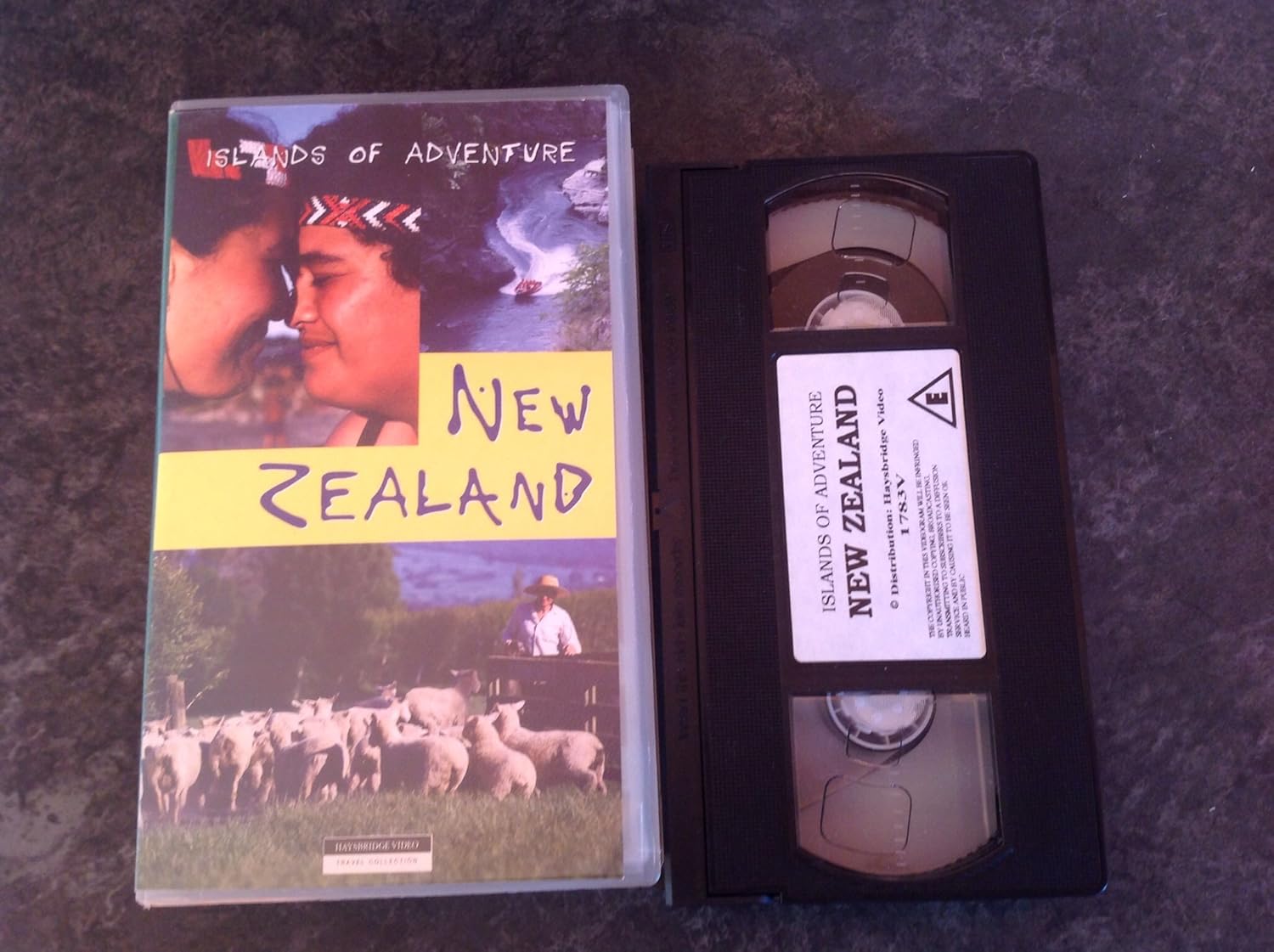Amazon.co.jp: Islands Of Adventure New Zealand VHS Video : DVD