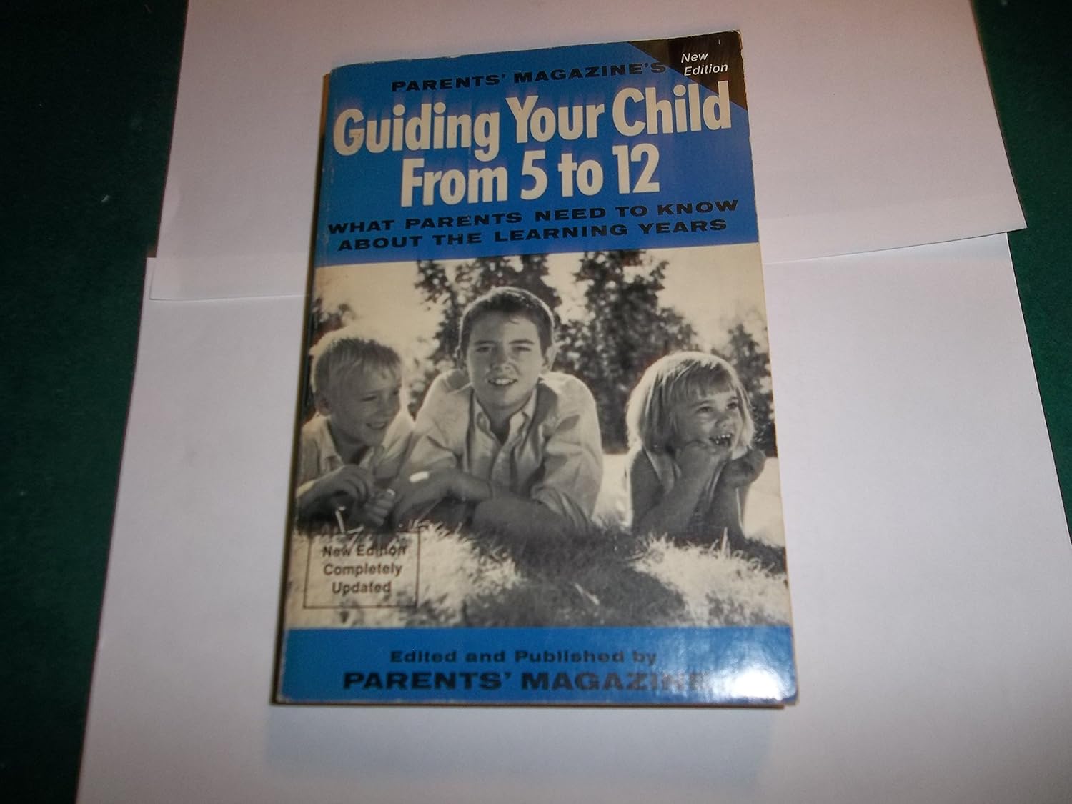 Guiding Your Child from 5 to 12: parents magazine: Amazon.com: Books