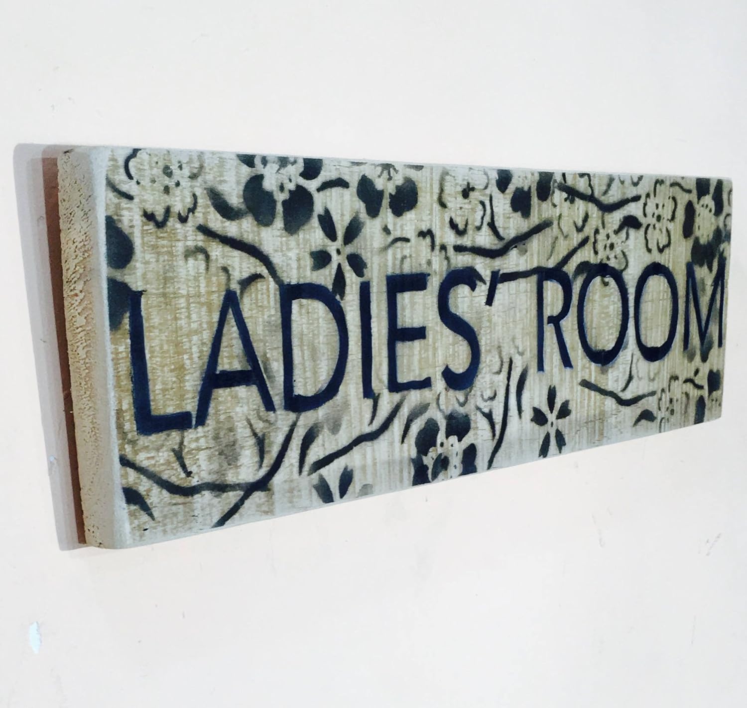 Amazon.com: Ladies' Room Sign | Restaurant Decor | Restaurant Restrooms ...