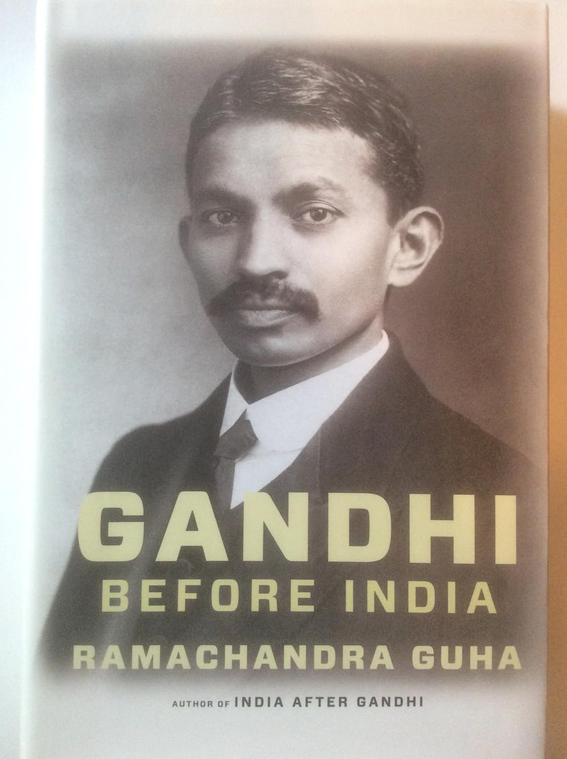 Amazon.com: Gandhi Before India: 9780385532297: Guha, Ramachandra: Books