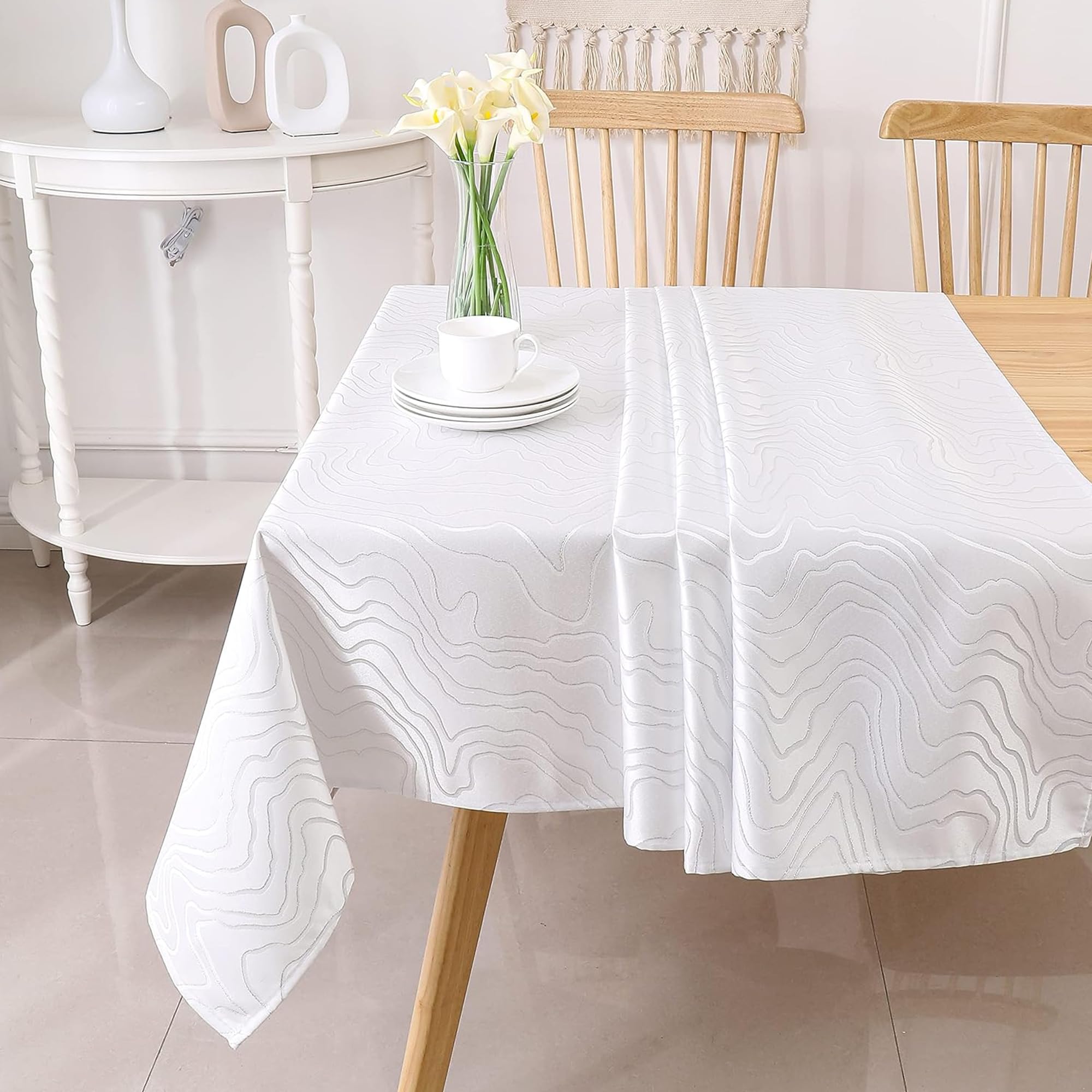 Amazon.com: Majestic Giftware Polyester Tablecloths for Rectangle ...