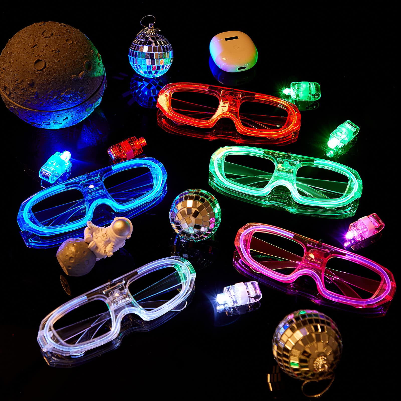 100 Pcs LED Light Up Toy Party Favors Glow in the Dark Party Supplies ...