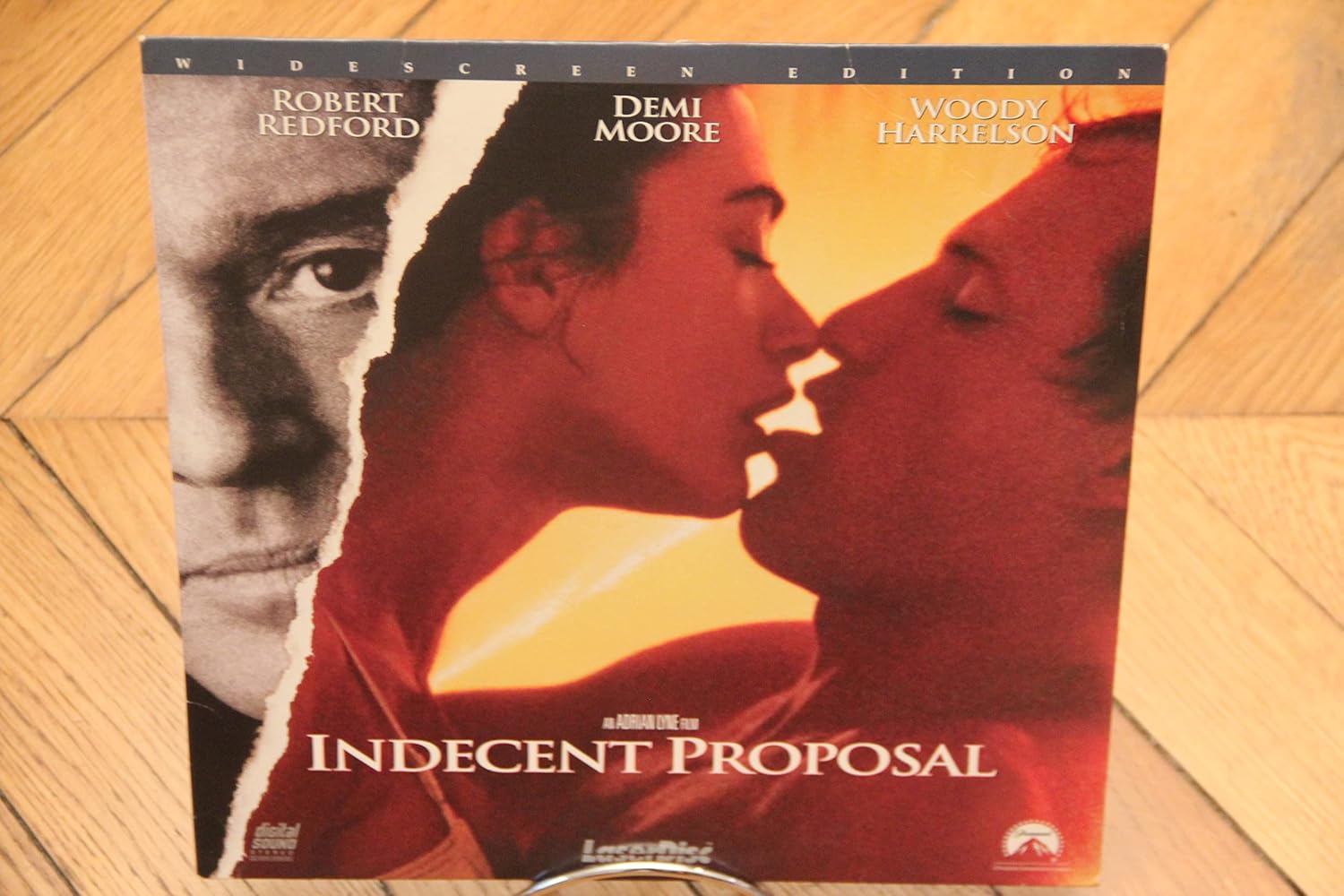 Amazon.com: Flipper / Letterboxed Edition / (Laserdisc) : Movies & TV