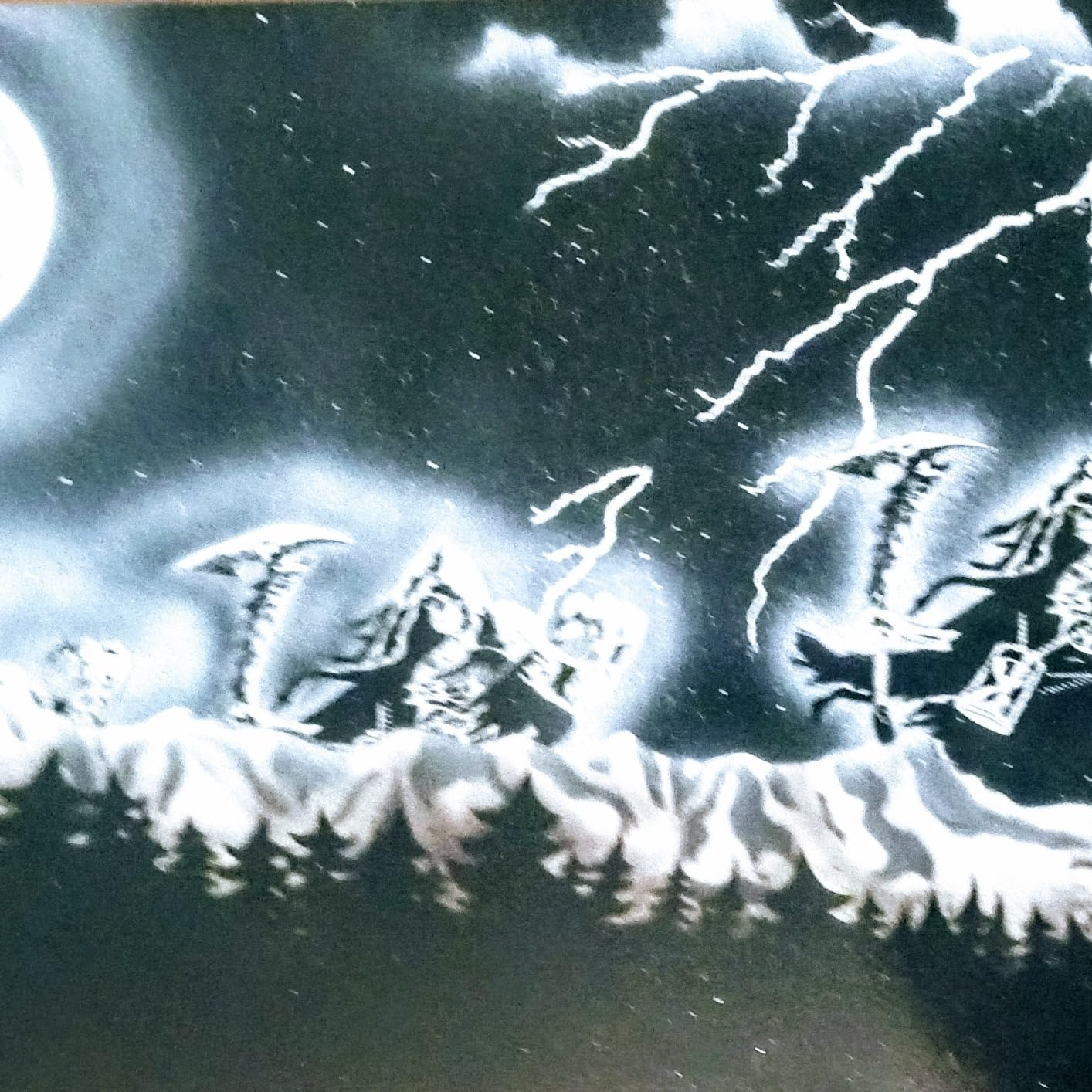 Amazon.com: Lightning Storm AirSick Airbrush Stencil Art Template