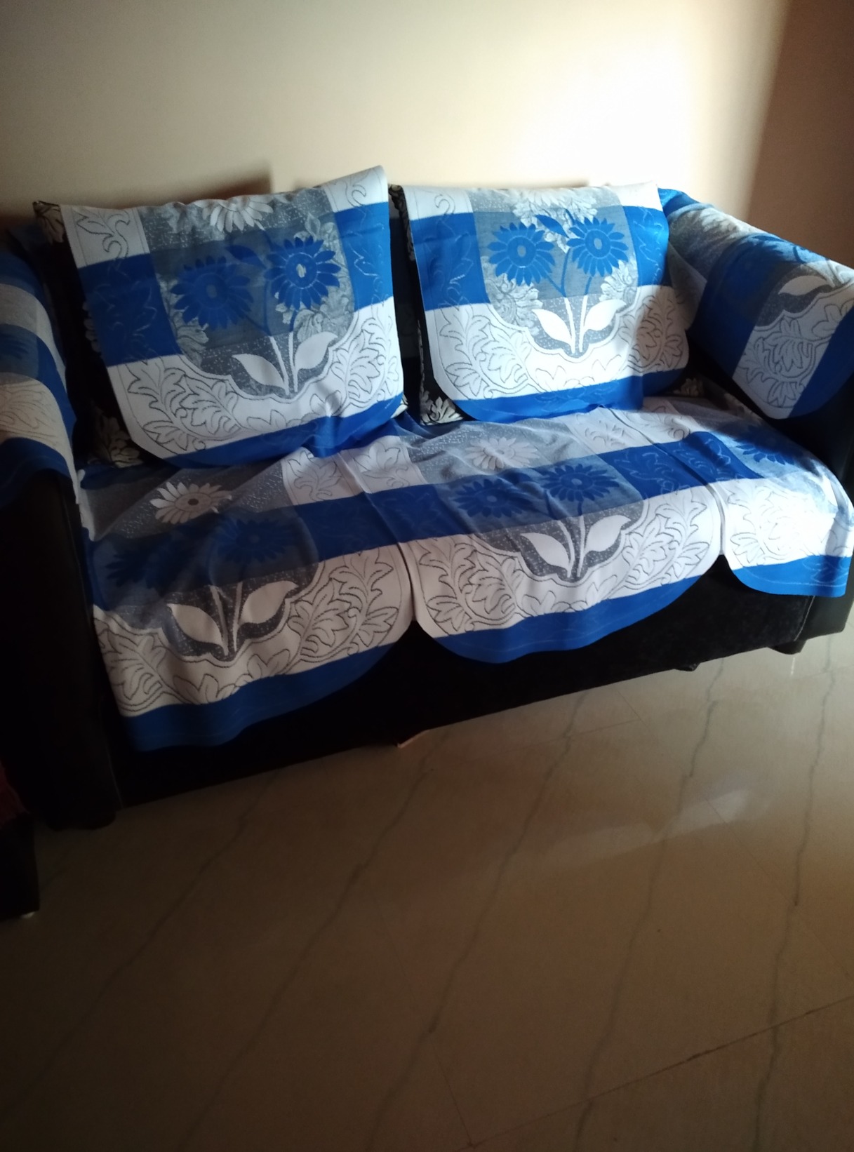 FANTAGENIC Cotton Fabric Floral Net Sofa Cover Set of 5 Seater 3+2 ...