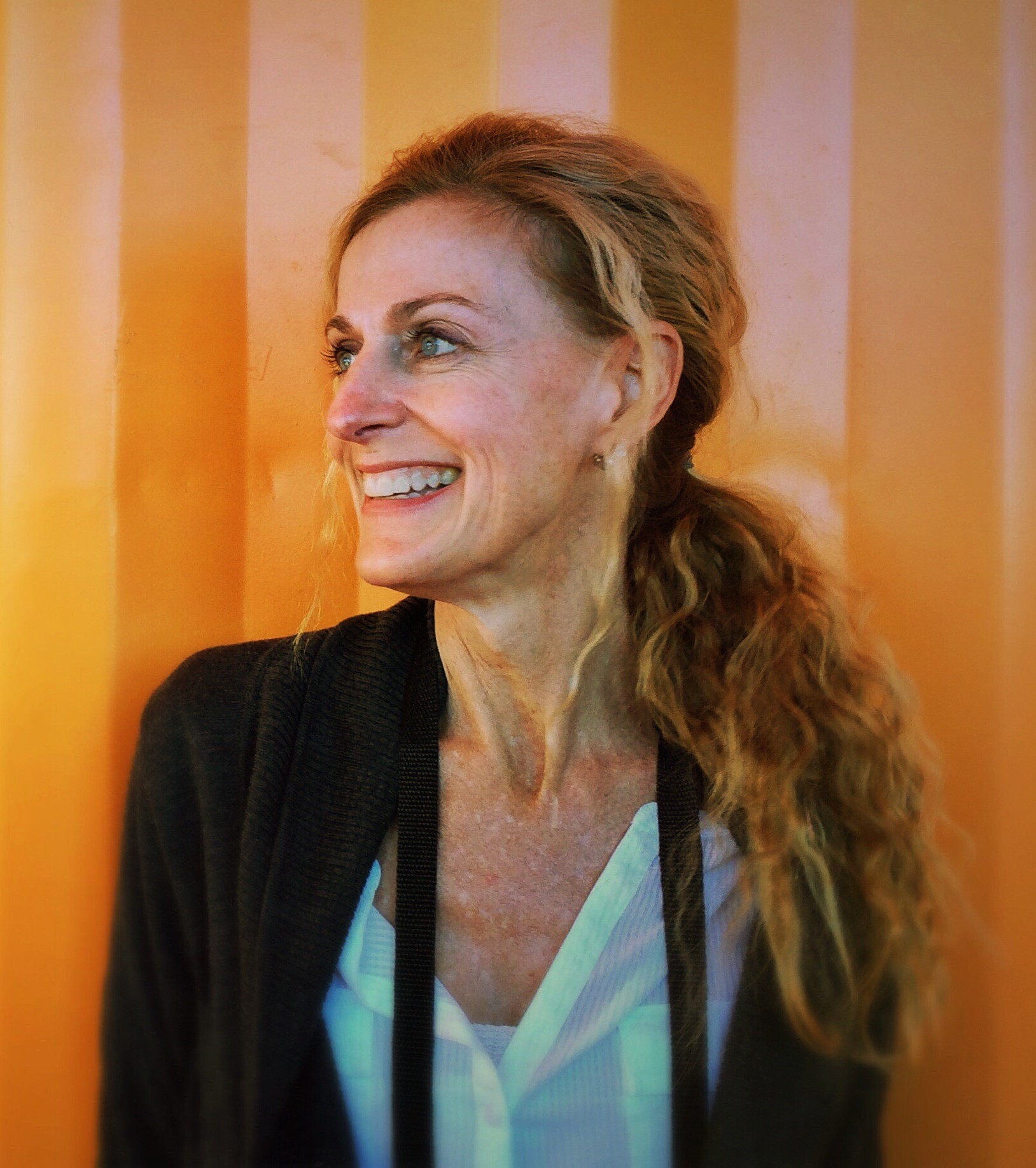 Amazon.com: Joy Anna: books, biography, latest update