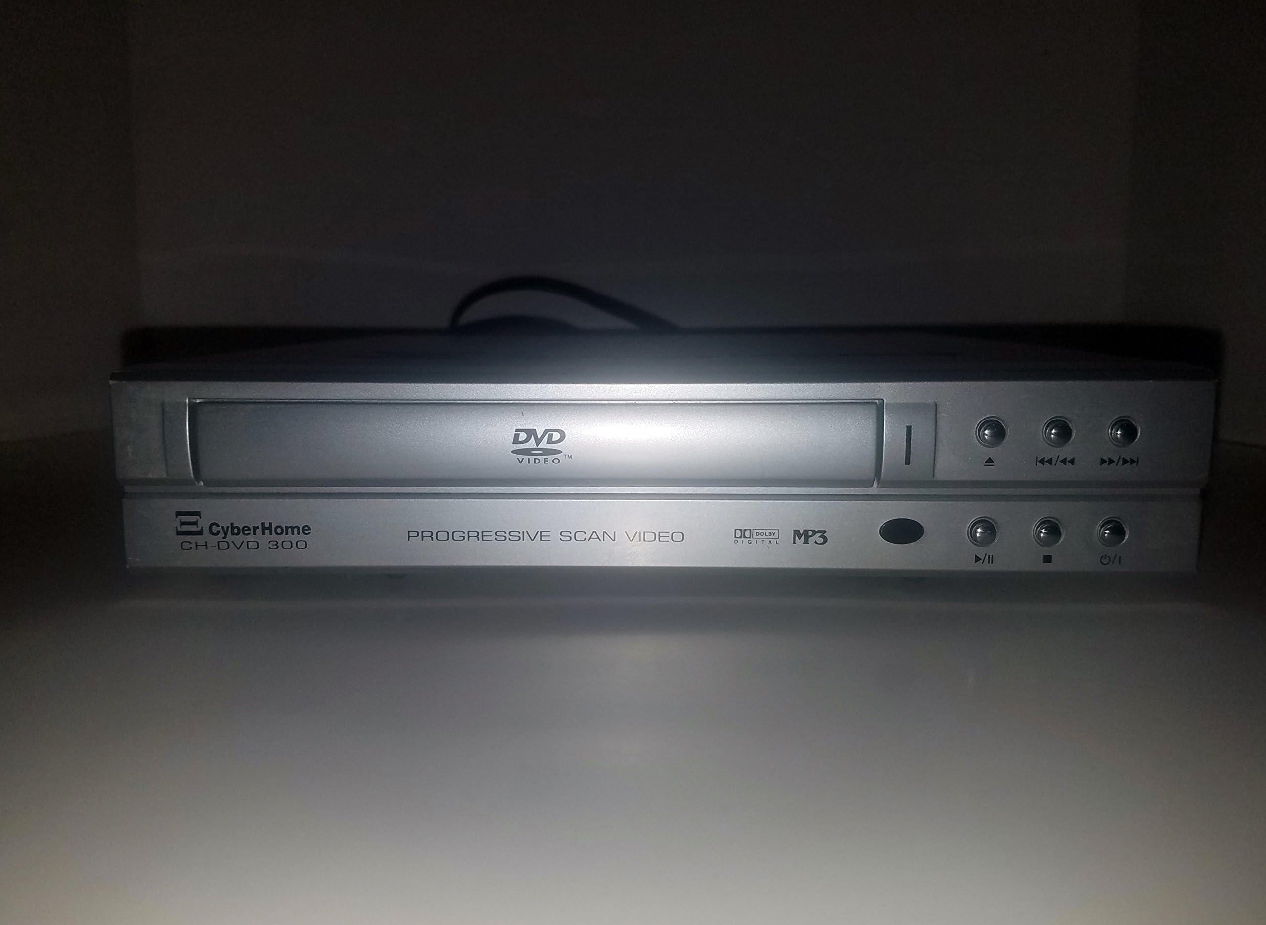 Amazon.com: CyberHome CH-DVD 300S Progressive-Scan DVD Player , Silver ...
