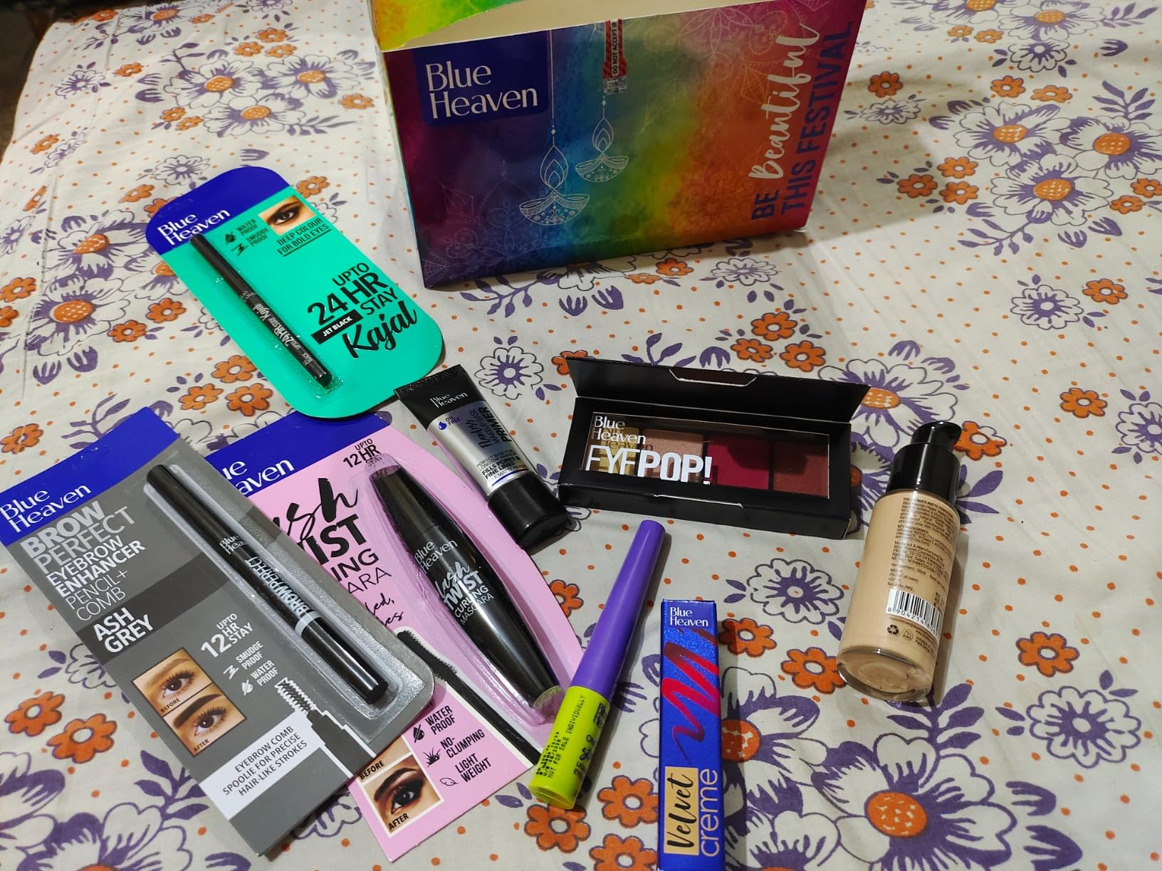 Blue Heaven Festive MakeUp Kit For Women, Medium Tone Combo, Pack of 8 ...