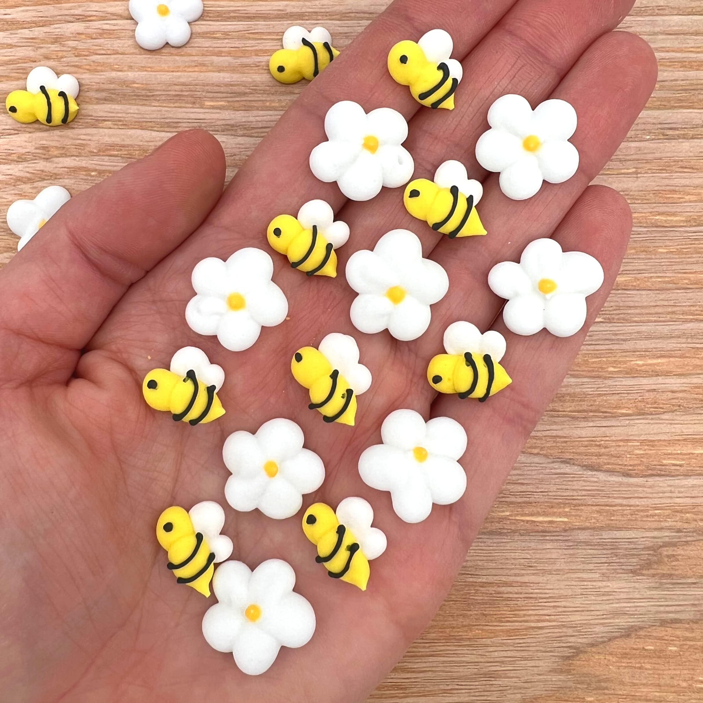 Amazon.com: 48 Icing Bees and Daisies | Mini Icing Bees| Edible Daisies ...