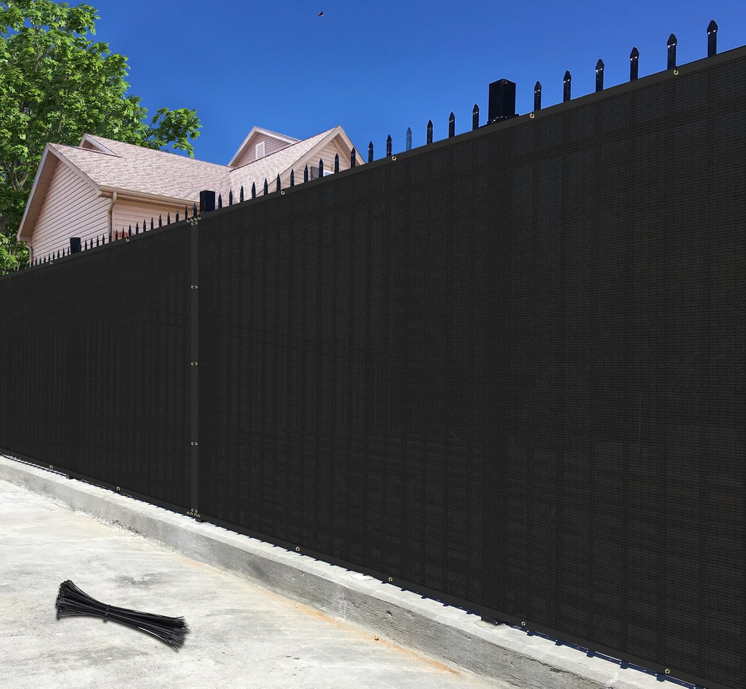 Amazon.com : Bynbbur 6' x 30' Black Privacy Fence Screen Net Fencing 95 ...