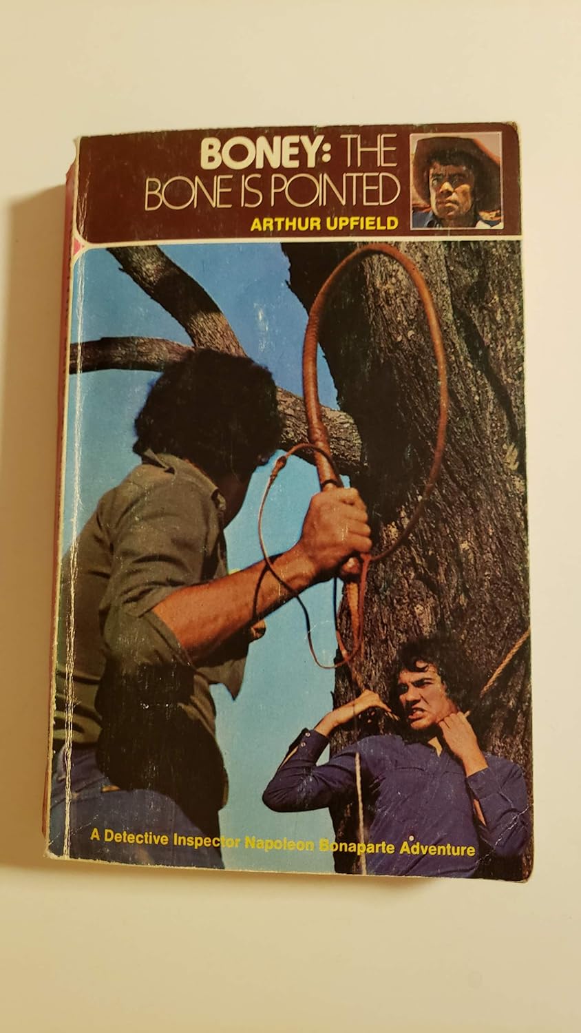 Boney: The Bone Is Pointed: Arthur Upfield: 9780207126192: Amazon.com ...