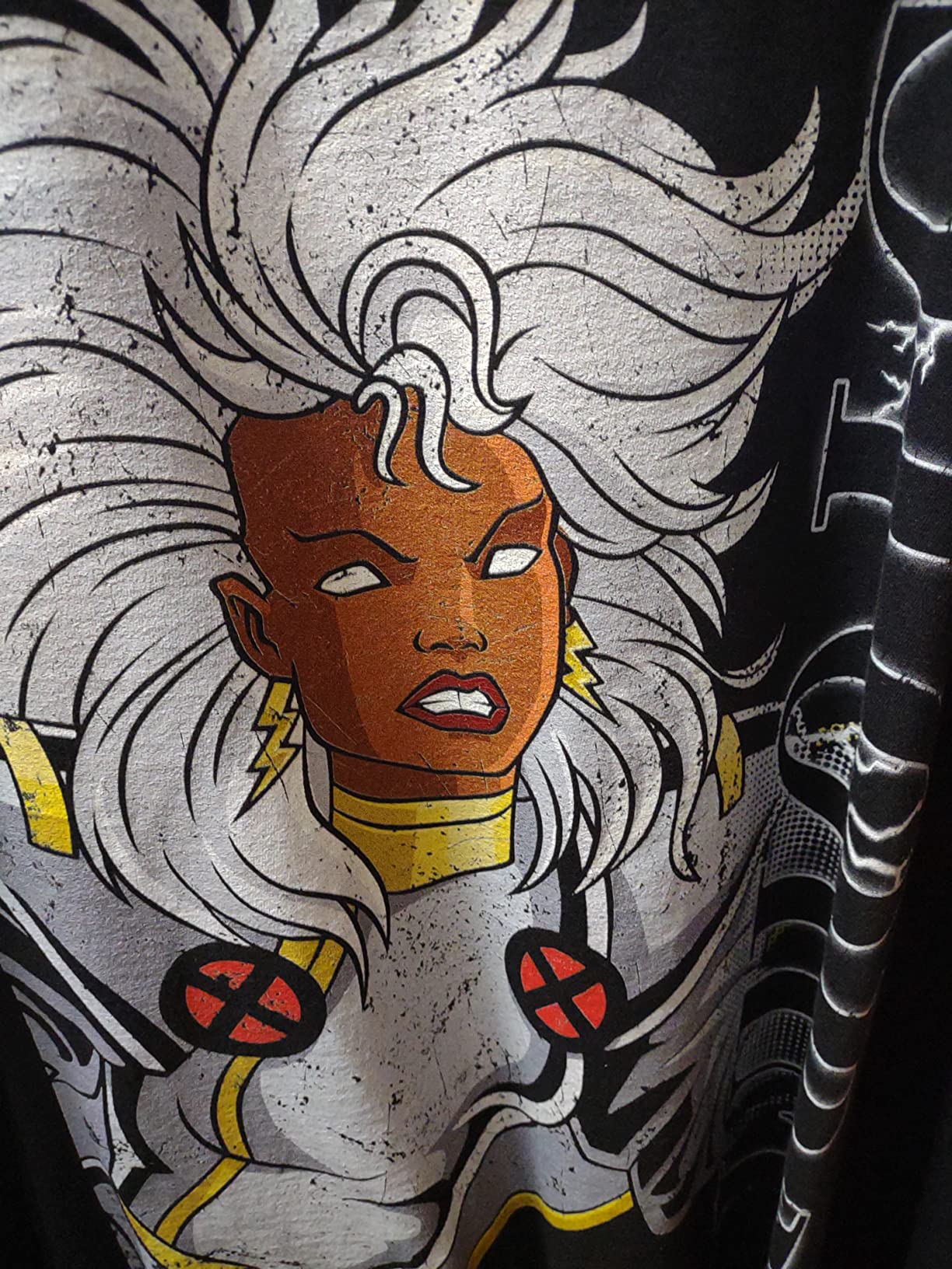 Amazon.com: Marvel X-Men They Call Me Storm 90s Retro T-Shirt ...
