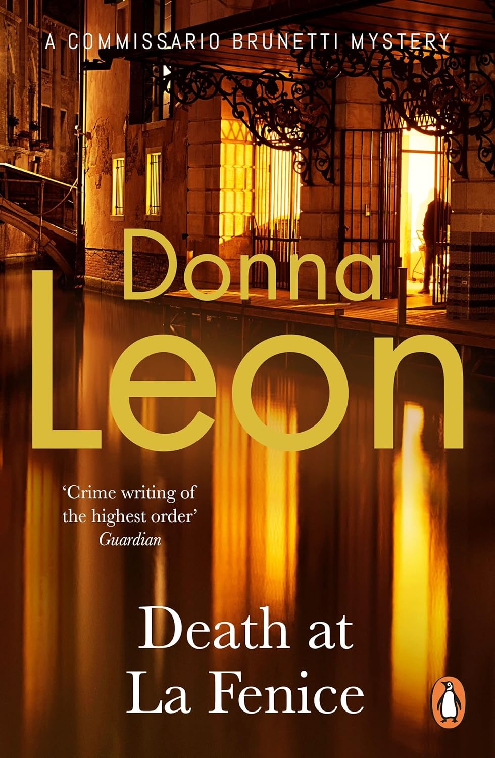 Death at La Fenice : Leon, Donna: Amazon.com.be: Livres