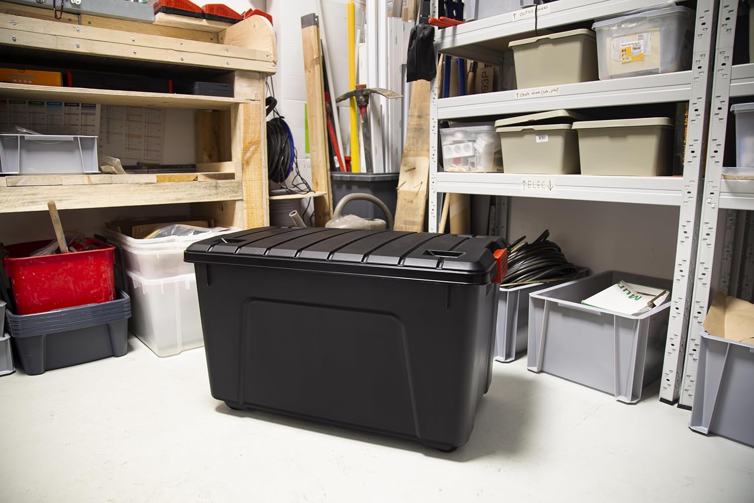 Solent Plastics Power Box 110 Litre Storage Trunk with Wheels : Amazon ...