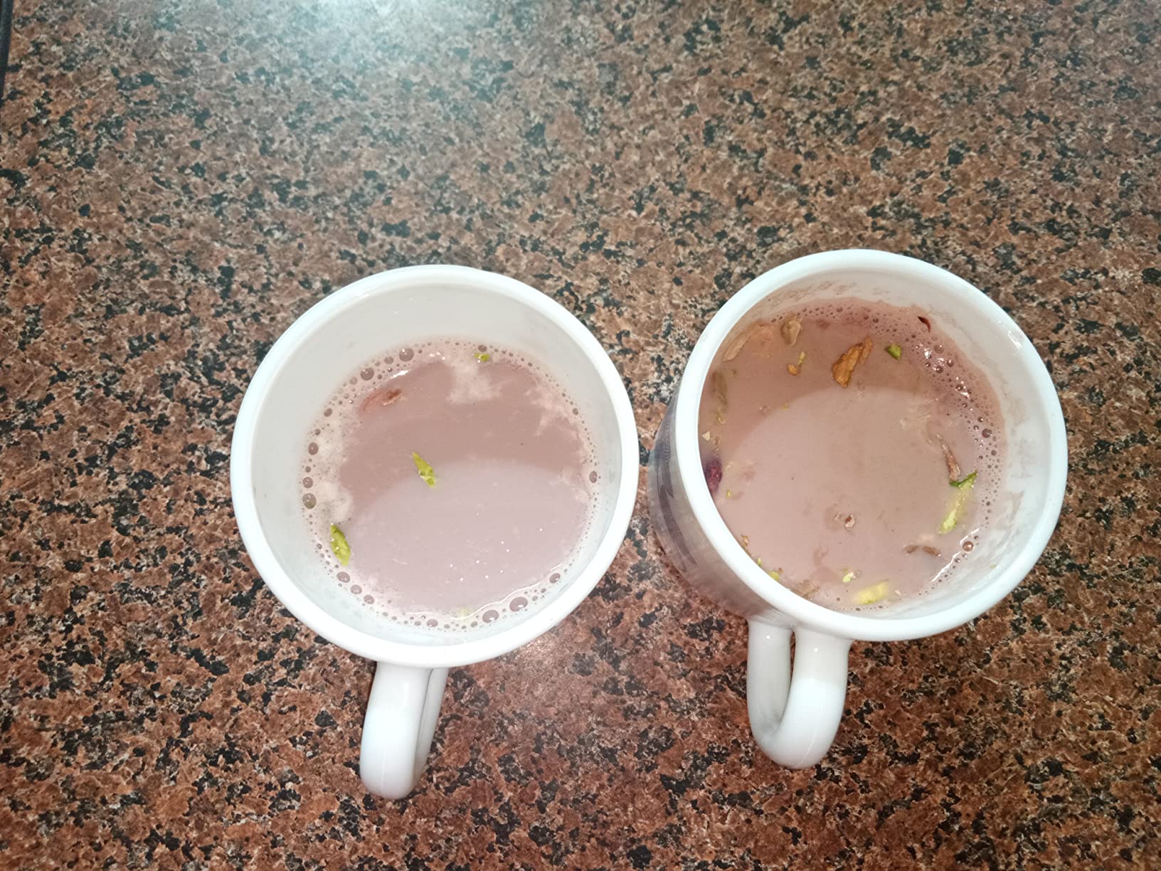 ZAMAR Kashmiri Original Noon Chai | Gulabi Pink Tea | Namkeen Sheer ...