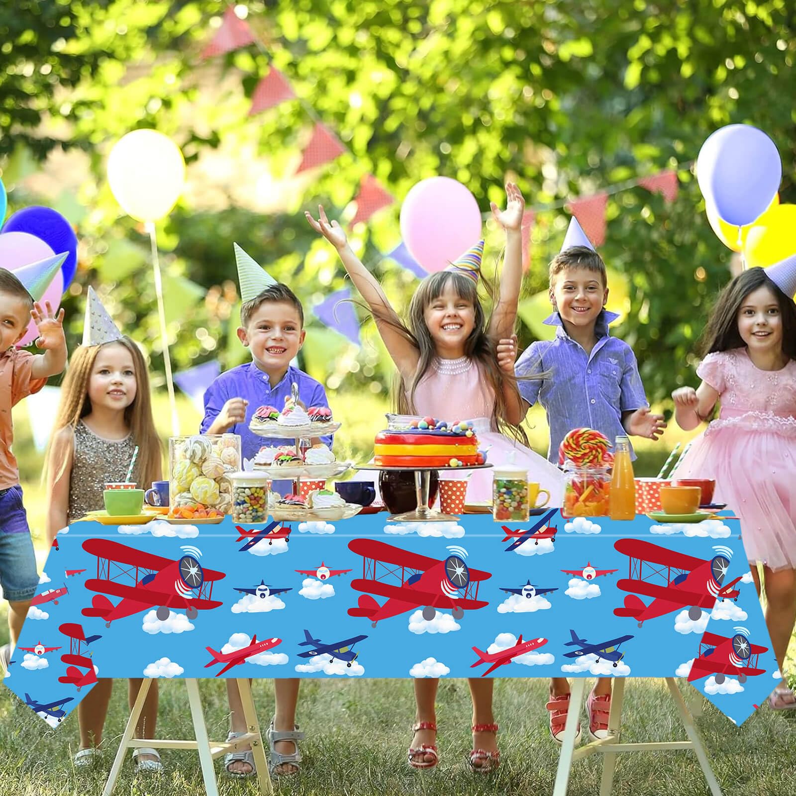 Airplane Birthday Party Table