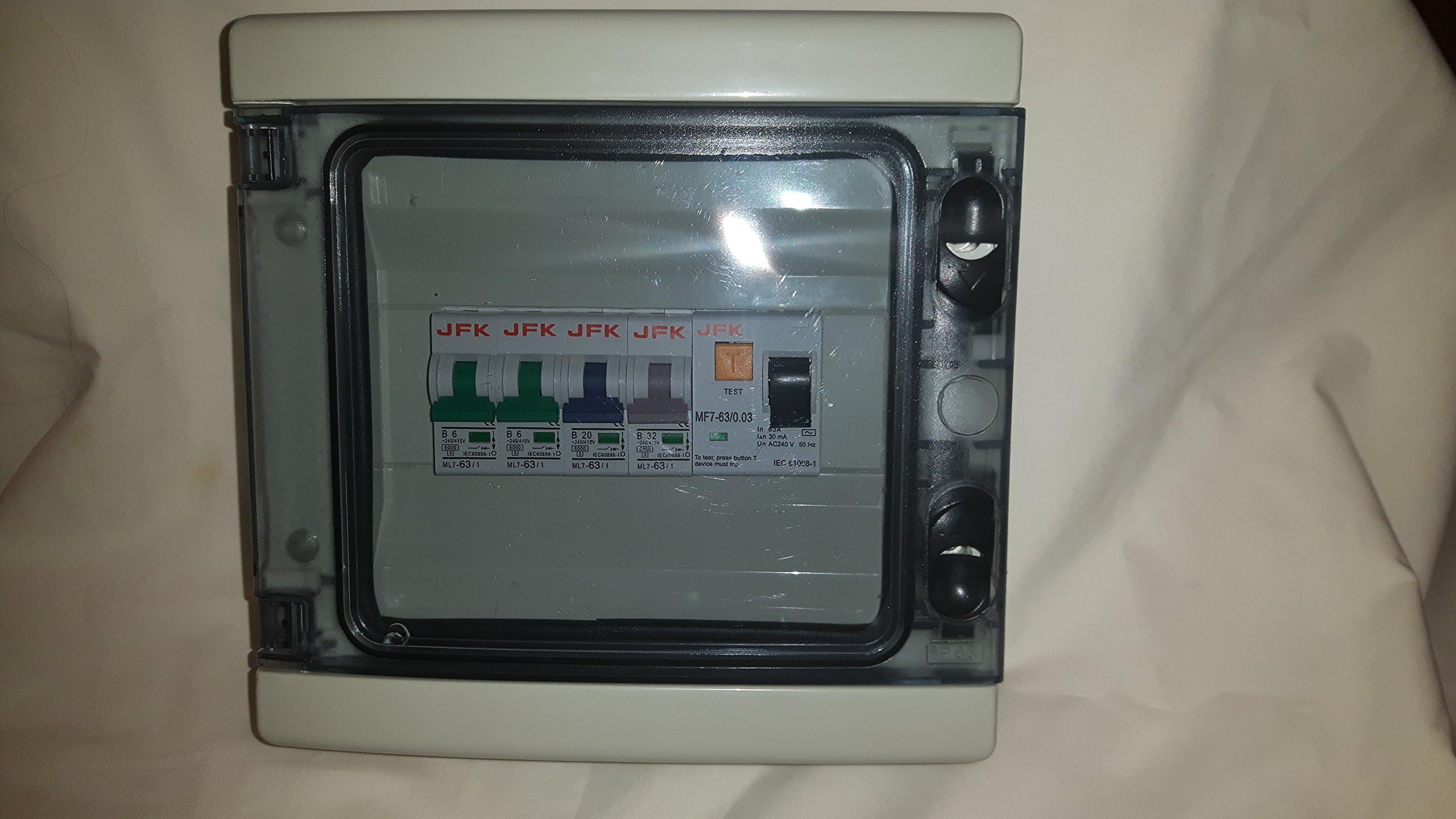 ZGZ 3 Way garage,shed consumer unit/fuse box,63A isolation switch and 3 ...