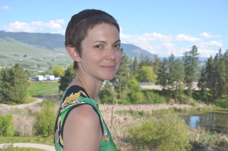 Amazon.com: Ashley Little: books, biography, latest update