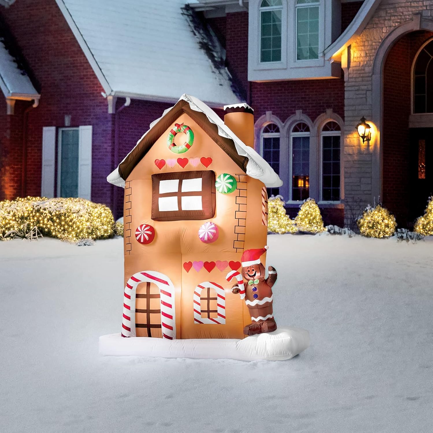 Amazon.com: Montgomery Ward Inflatable Gingerbread House, Brown : Patio ...