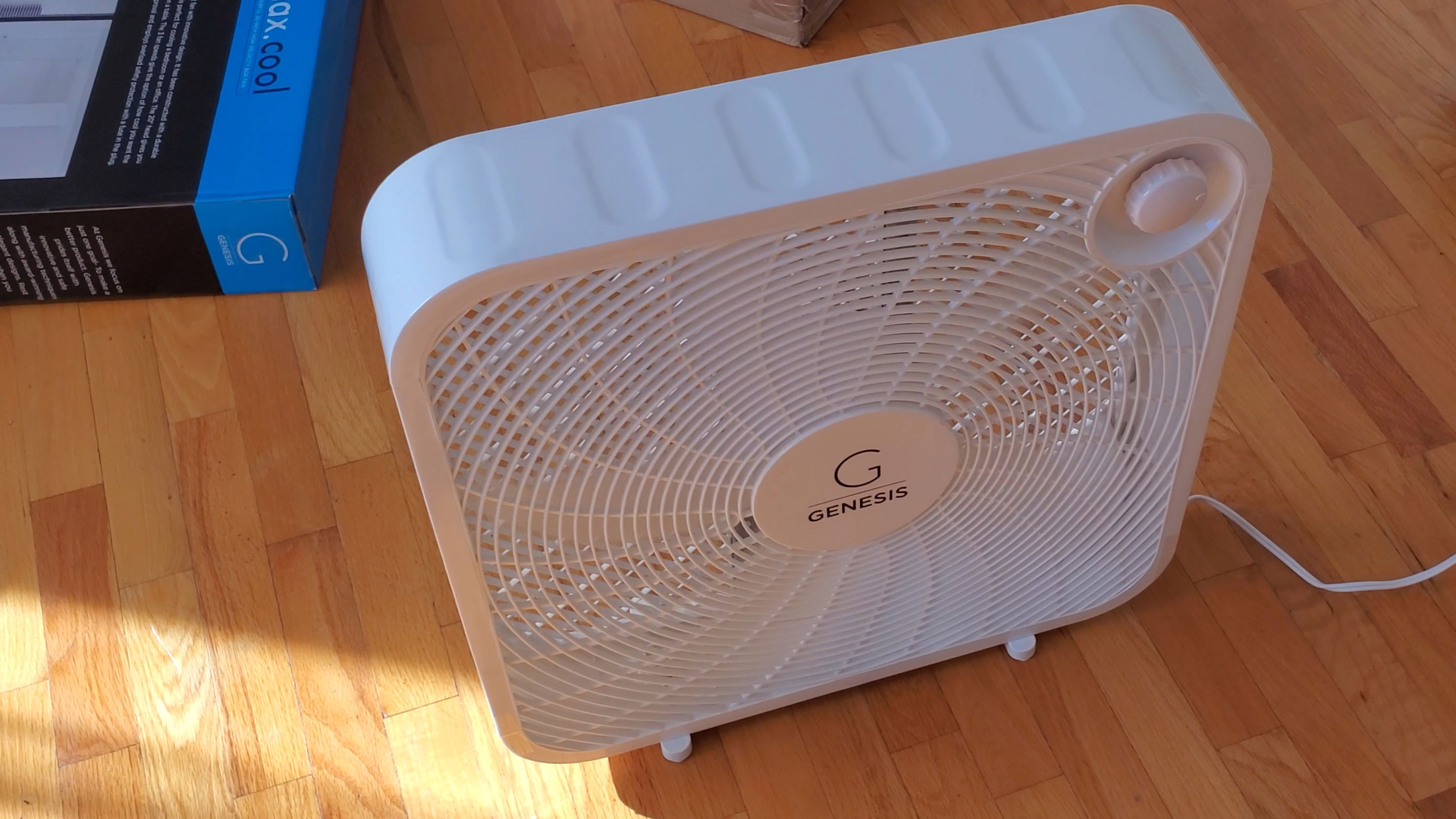 Watch Genesis 20" Box Fan, 3 Settings, White on Amazon Live