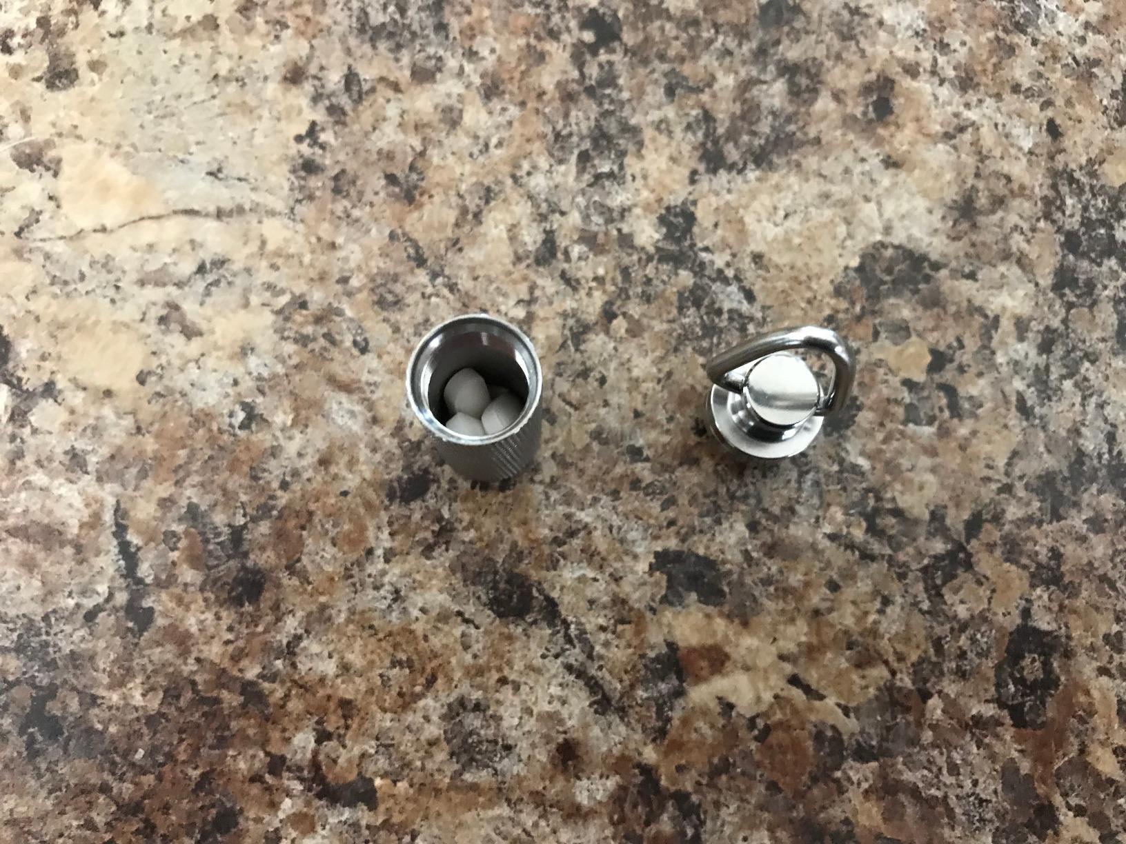 Amazon.com: NUBARKO Christmas Gifts Mini Pill Fob, Titanium Keychain ...