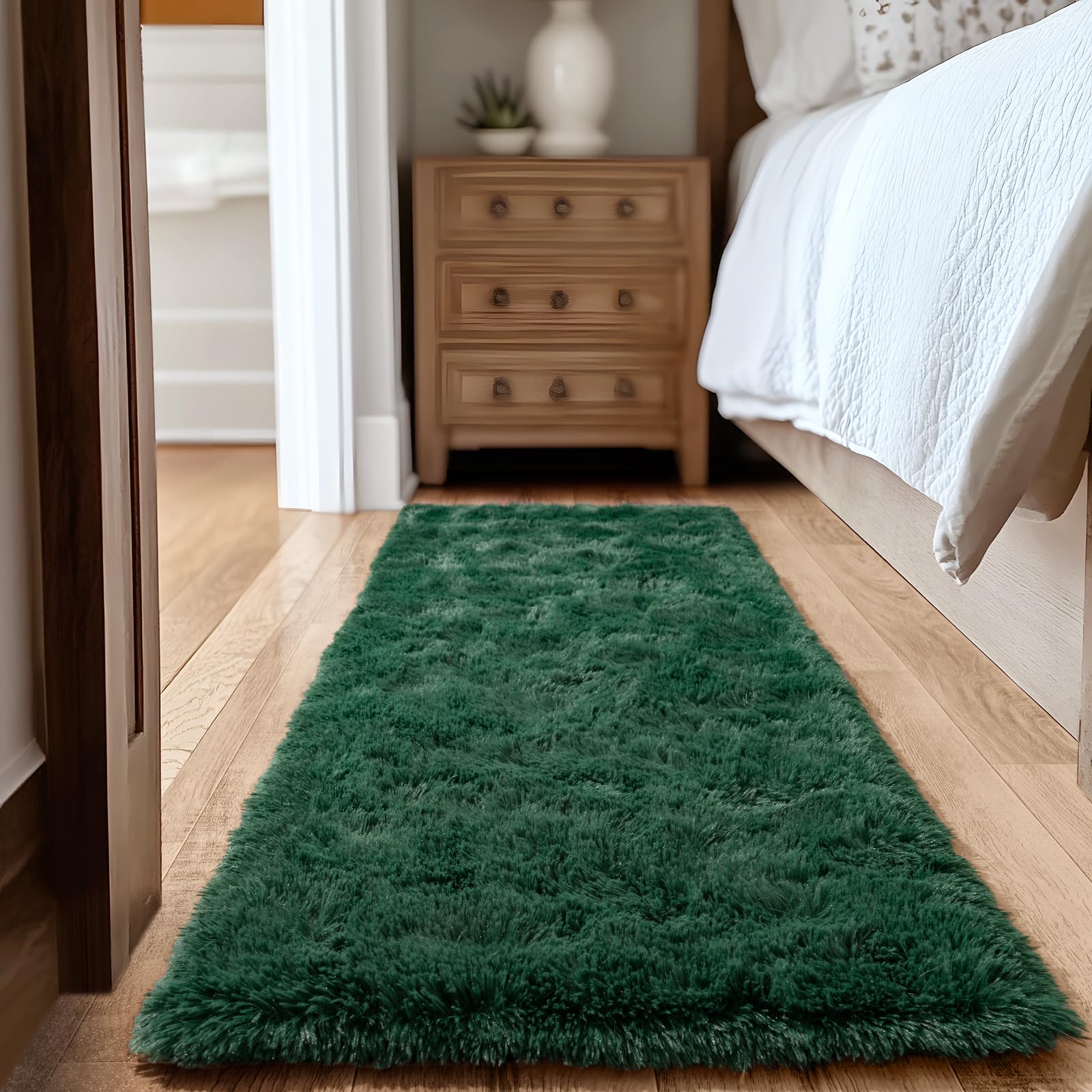 Amazon.com: Dssimo Super Fluffy Runner Rug for Bedroom, Modern Shag ...
