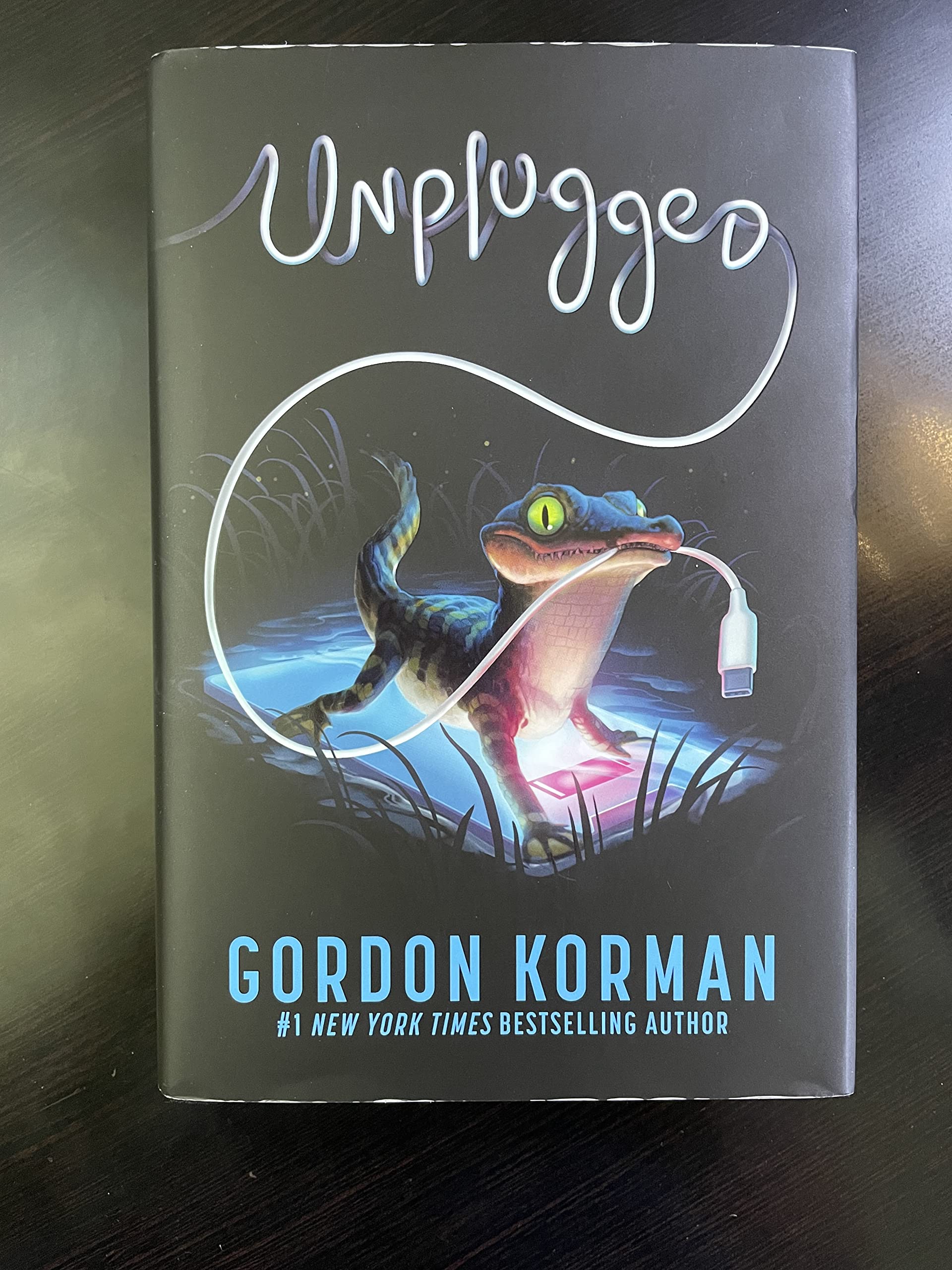 Unplugged: Korman, Gordon: 9780062798893: Amazon.com: Books