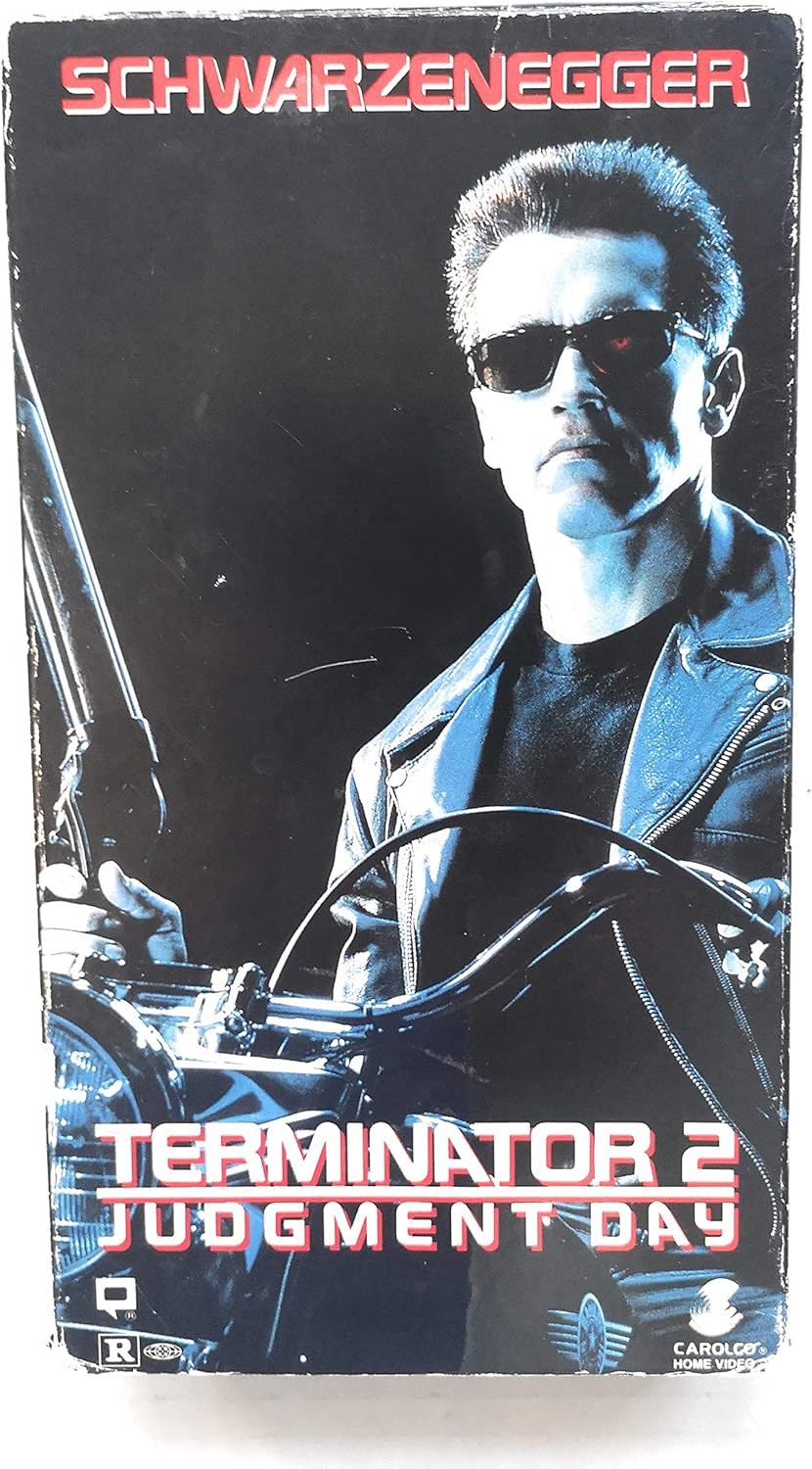 Amazon.com: Terminator 2: Judgment Day [VHS] : Arnold Schwarzenegger ...