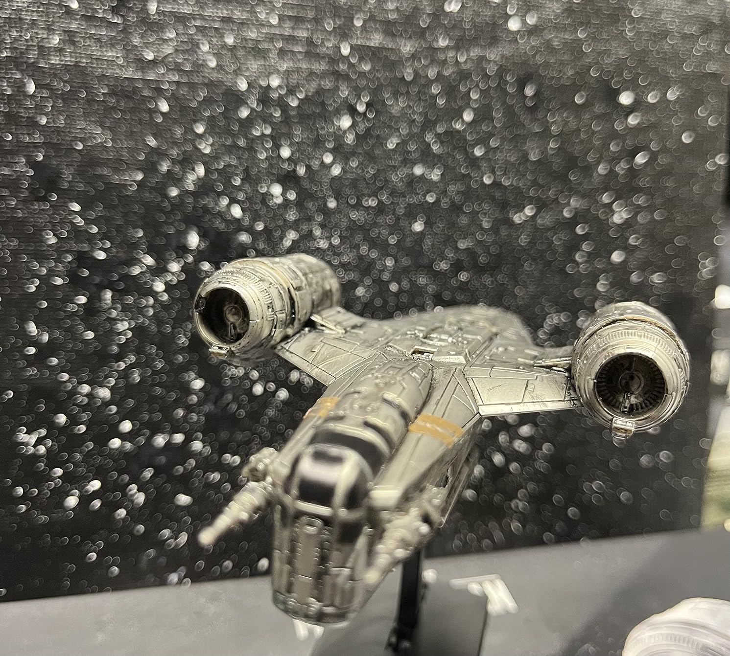 Amazon.com: Bandai Hobby - The Mandalorian - 018 Razor Crest, Bandai ...