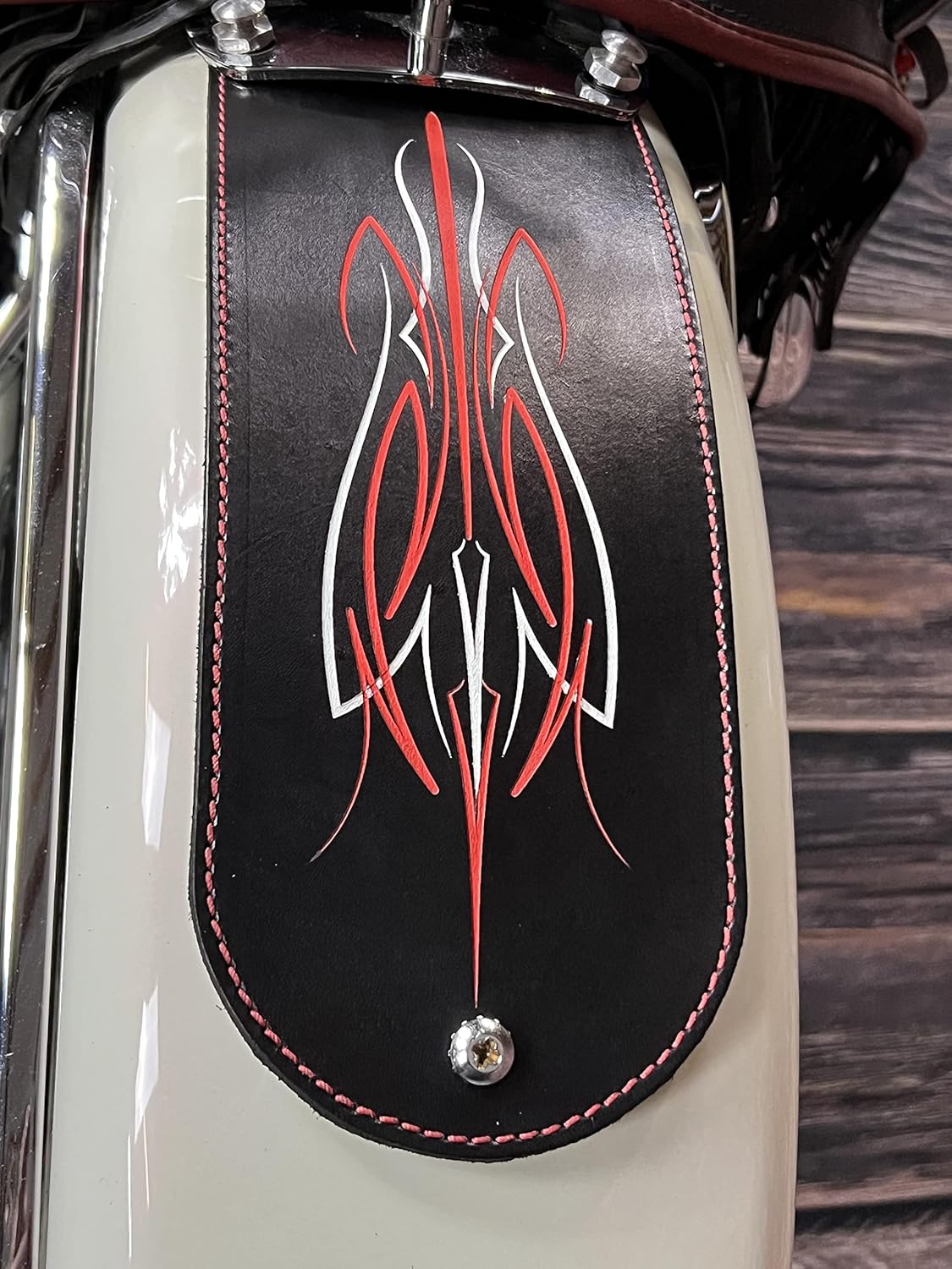 Amazon.com: MCD Leather Rear Fender Panel Bib for Harley Davidson ...