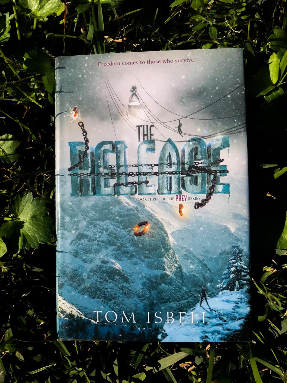 Amazon.com: The Release (Prey Trilogy Book 3) eBook : Isbell, Tom ...