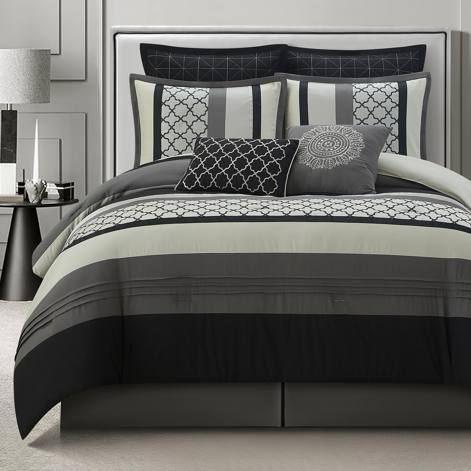 Amazon.com: LANCO MODERN LIFESTYLE Queen Comforter Set, Black Gray ...
