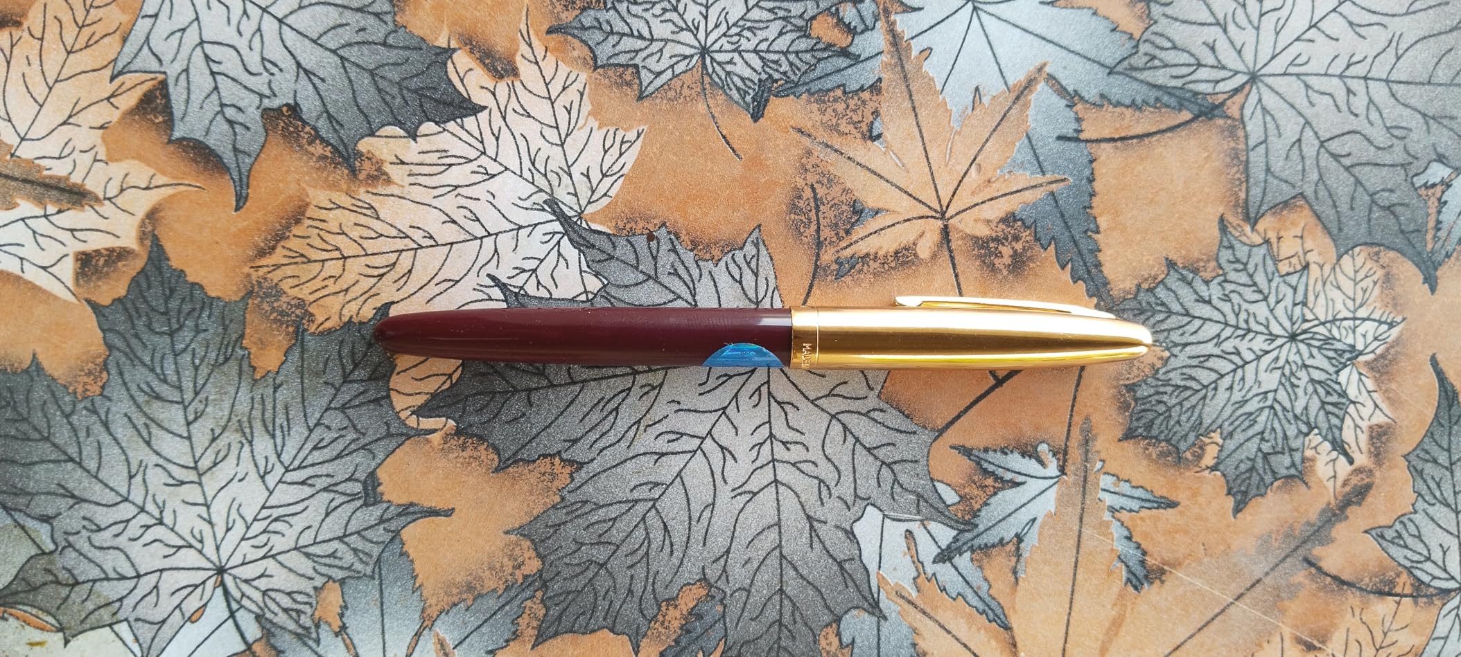 GOLD LEAF Hero Pen 329 Model Original Fountain Ink Pen Iridium Nib Gold ...