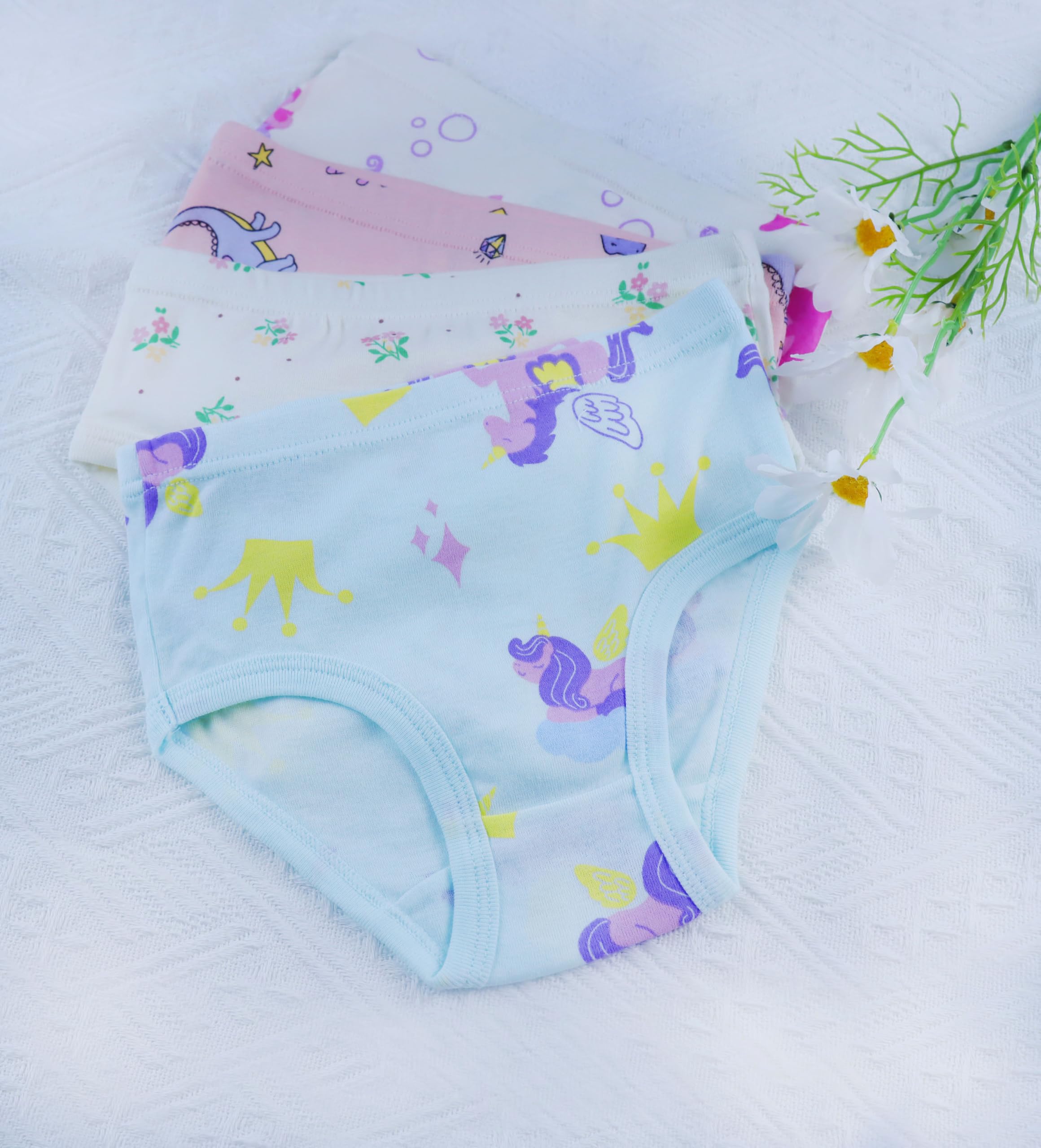 Snapklik.com : Little Kids Underwear Gilrs Soft Panties Castle Girl ...