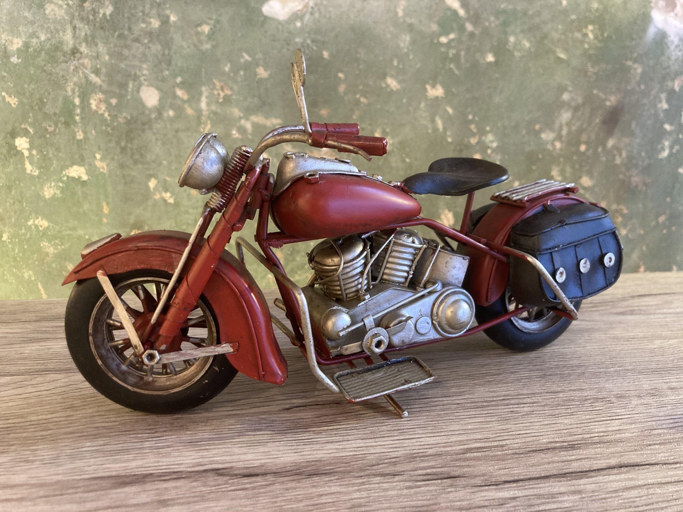 American Chopper Models 1:10 Scale Model Motorcycle Old School