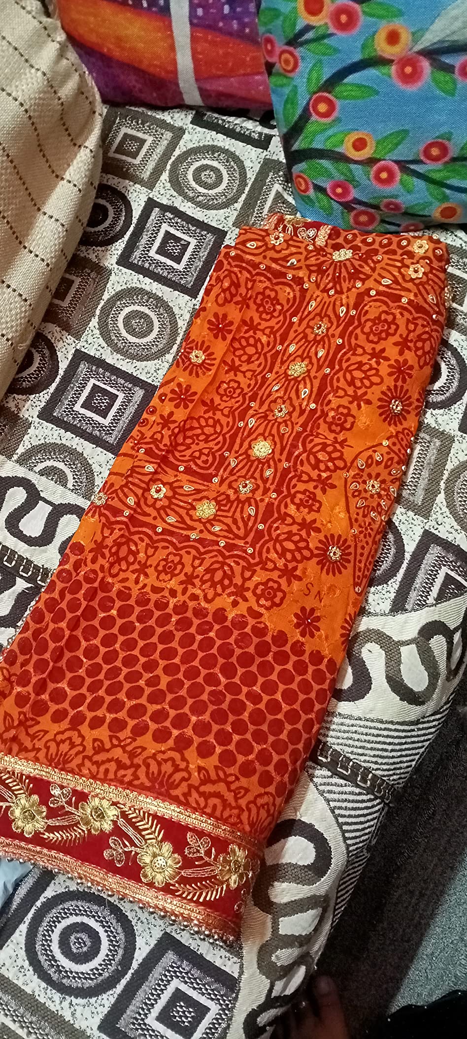 Buy Fashion & Heritage - Delivering Ethnicity Women's Uttarakhand ...