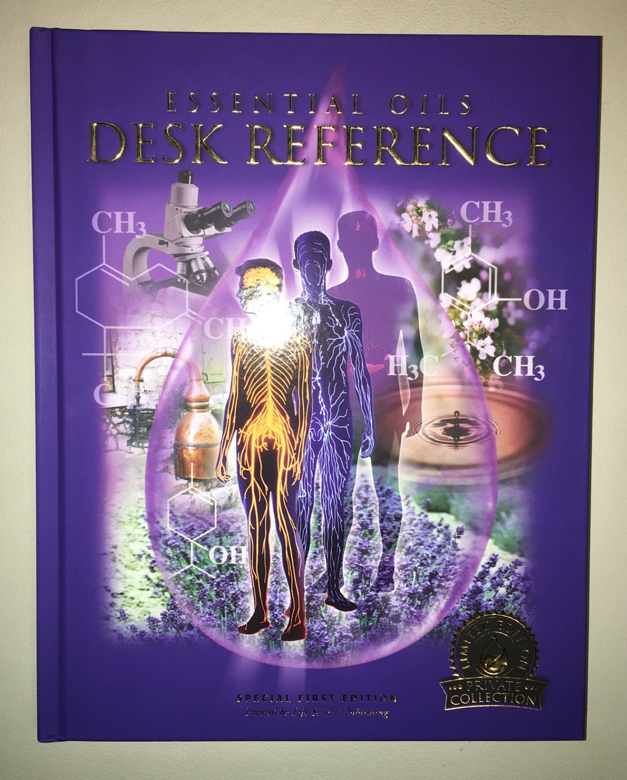 Amazon.com - Essential Oils Desk Reference - Private Collection 1st Edition